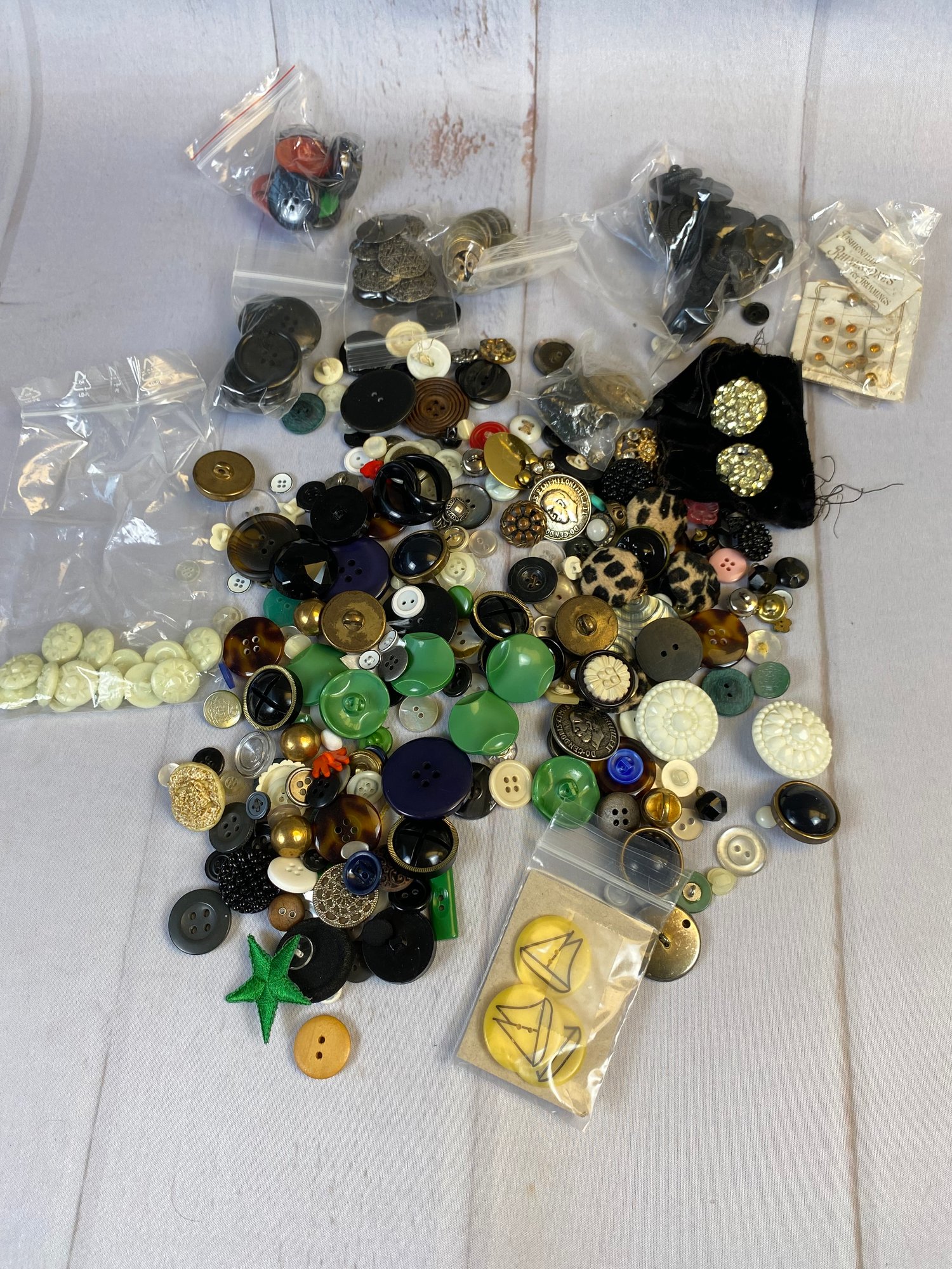 Wonderful Lot Of Miscellaneous Buttons Of Various Colors, Sizes, And ...