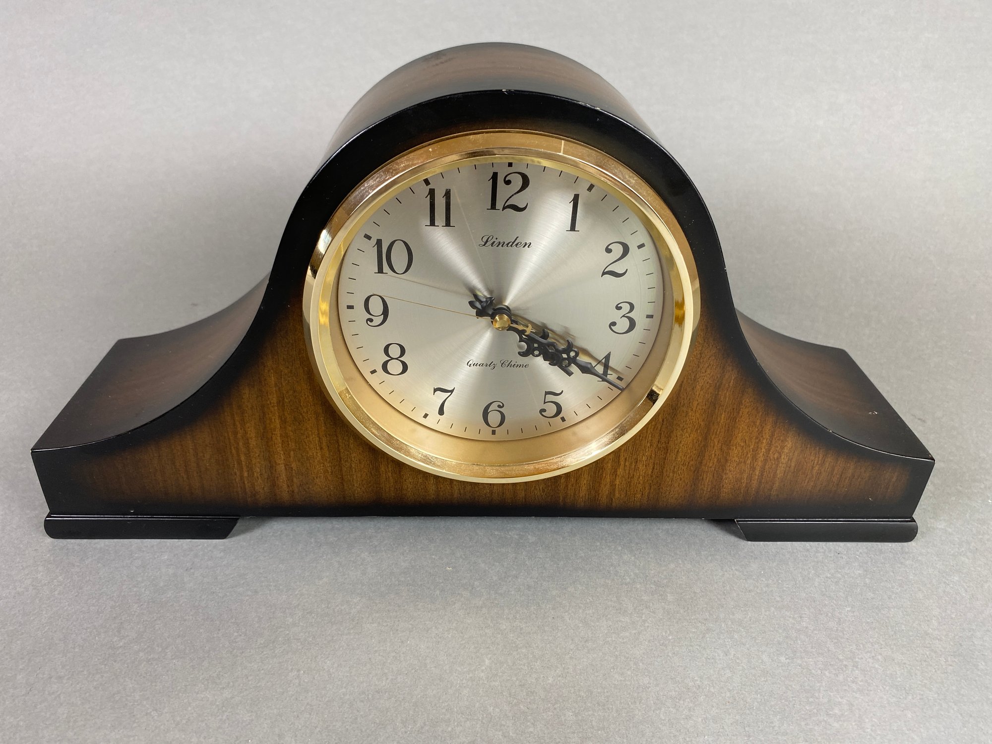 Linden Quartz Movement Mantel Clock #6913 | Auctionninja.com