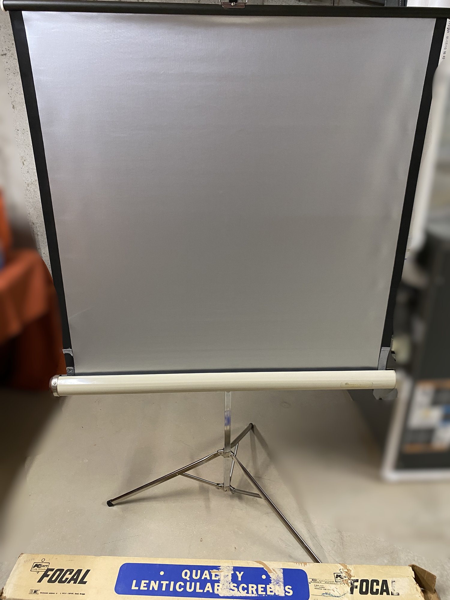 Vintage Folding Movie Projector Screen, Focal Lenticular Screens #10746 ...