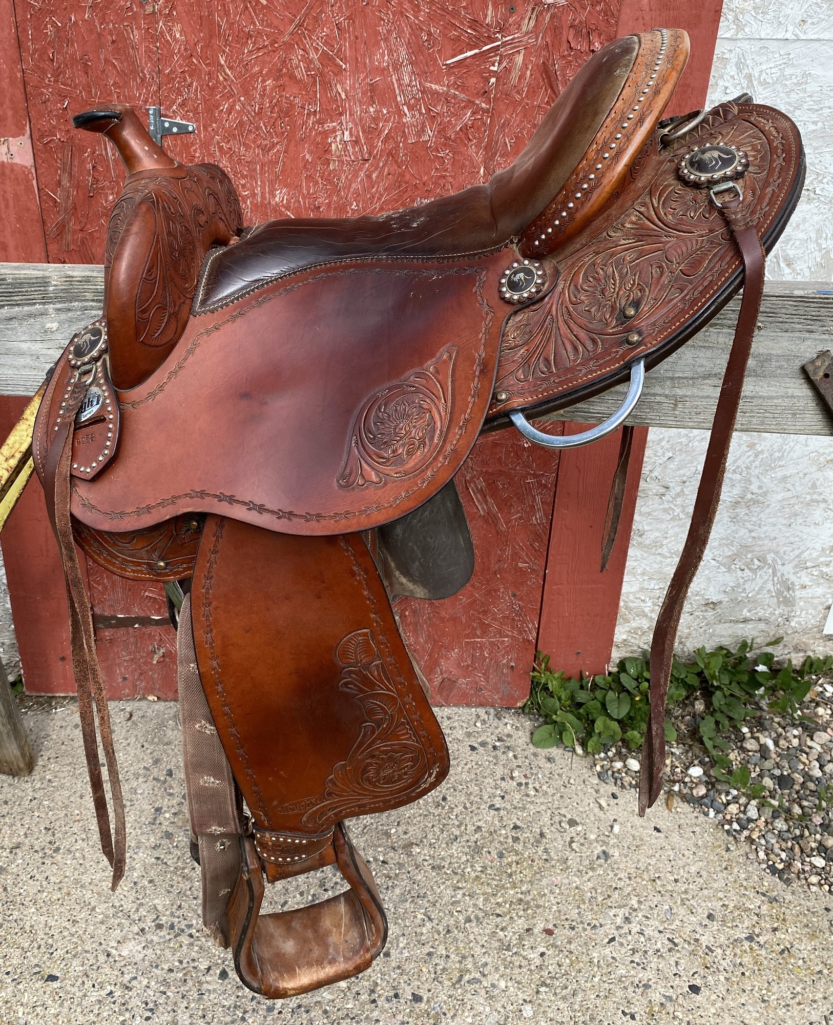 Western Hand Tooled Australian 16.5 Inch Saddle, Tough 1 By The King ...
