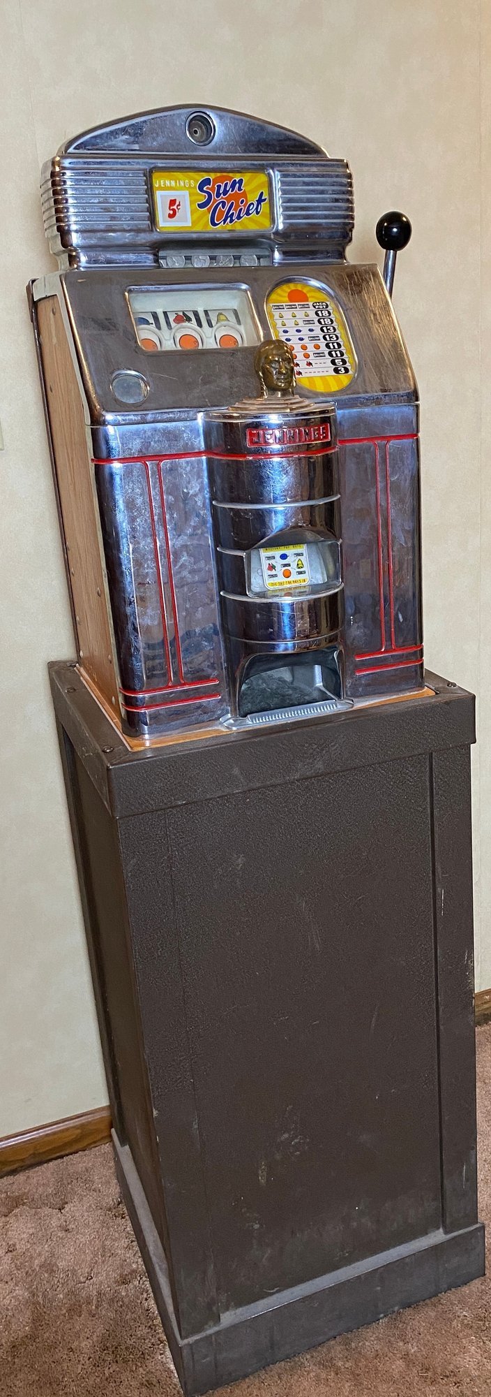 Vintage Mid Century Jennings Sun Chief Working Nickel Slot Machine On ...