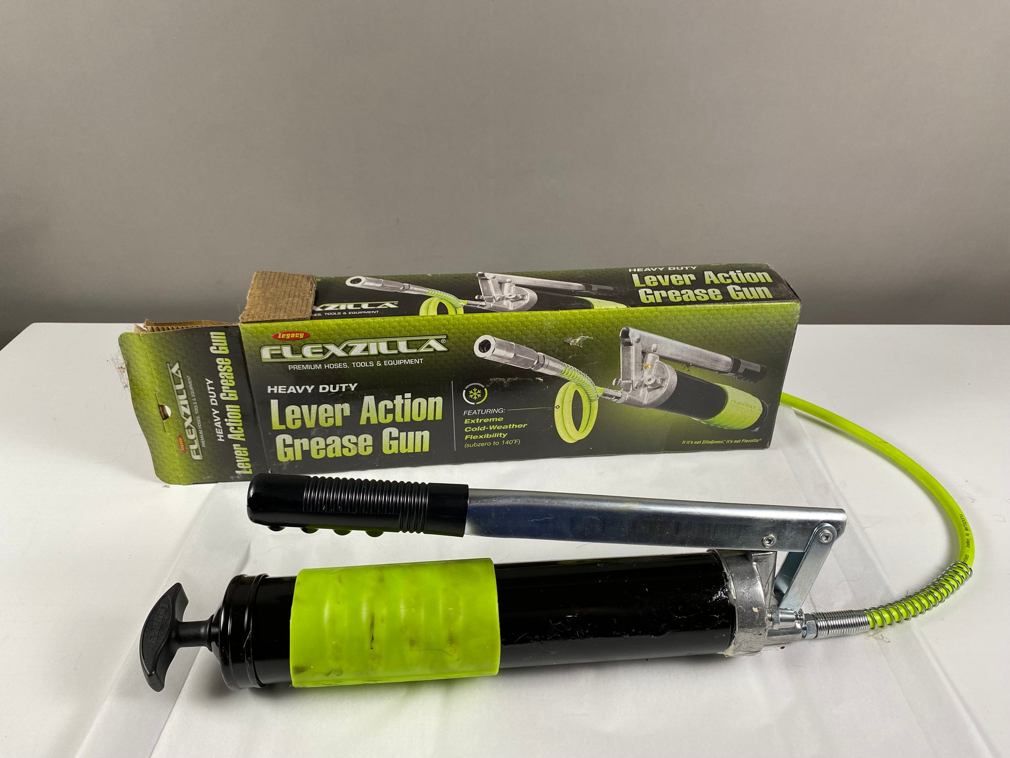 Flexzilla Heavy-Duty Lever Action Grease Gun In Original Box #3452 ...