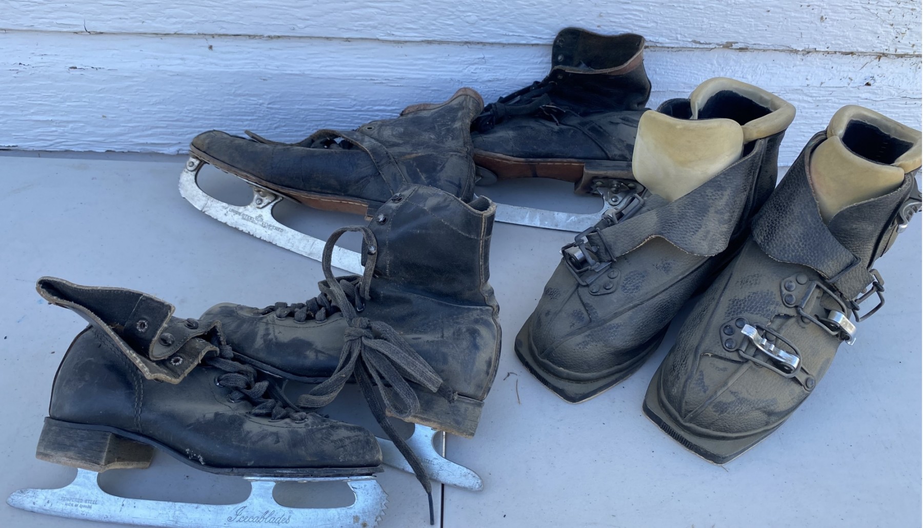 Two Pairs Of Black Leather Vintage Ice Skates, Icecablades, Union ...