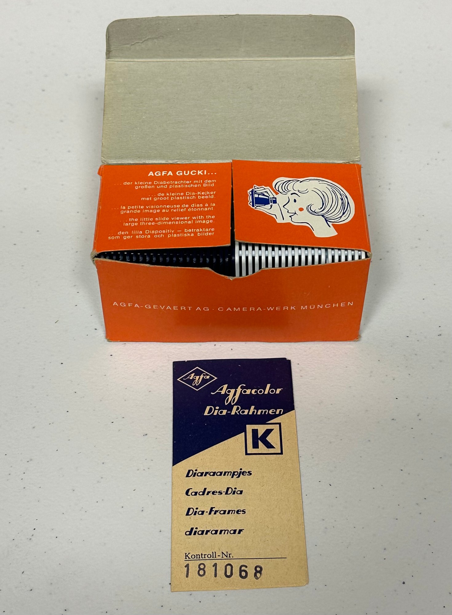 Agfacolor K Slide Binders #2953 | Auctionninja.com