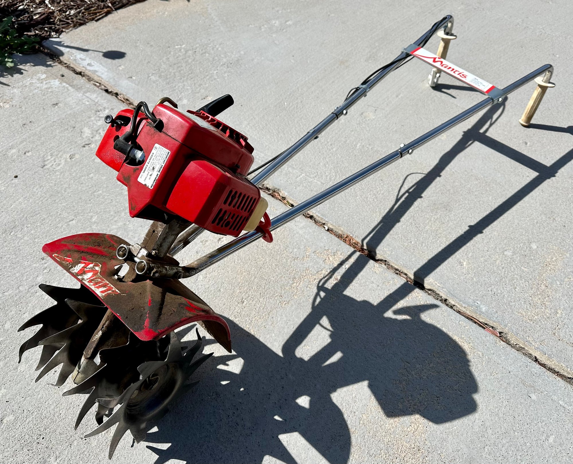Mantis Gas Powered Tiller #9902 | Auctionninja.com