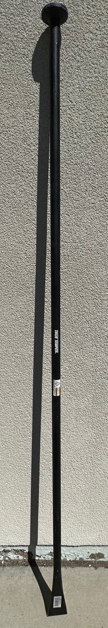 Brand New True Temper Post Hole Digger / Compactor #3680 | Auctionninja.com