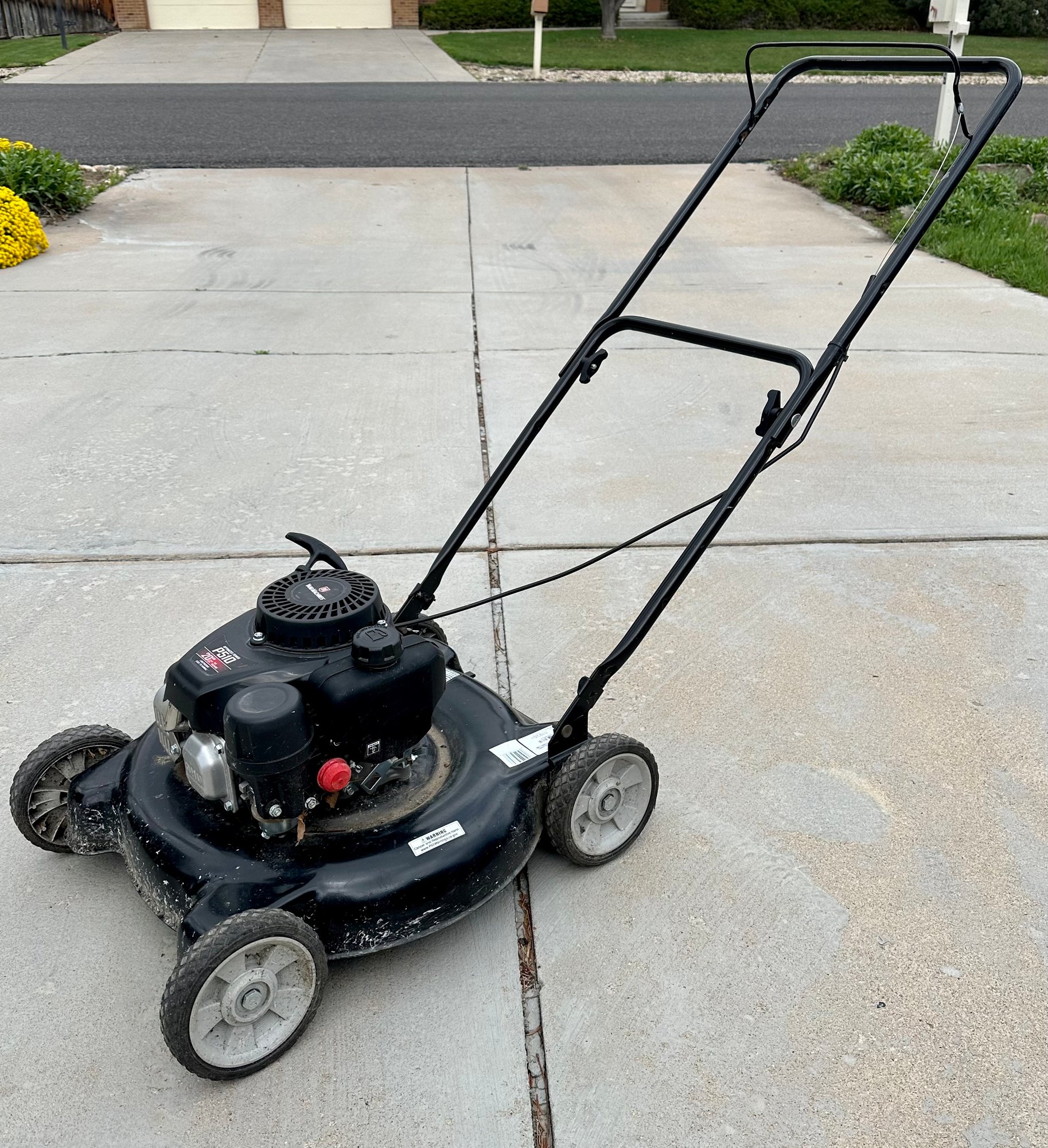 Yard Machines P510 20in Mower #9885 | Auctionninja.com