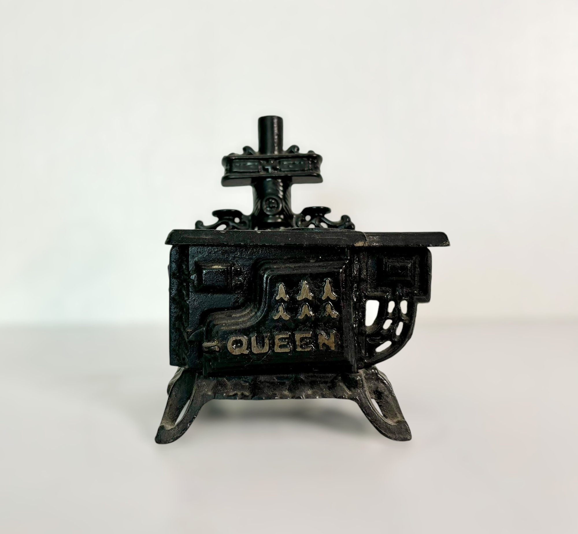 Small Black Metal Queen Stove Replica W/ 4 Burners #14370 ...