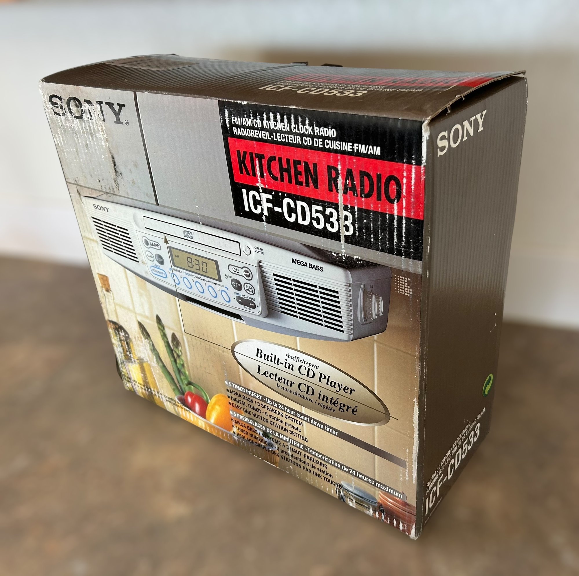 Sony FM/AM CD Kitchen Clock Radio ICF-CD533 #18479 | Auctionninja.com
