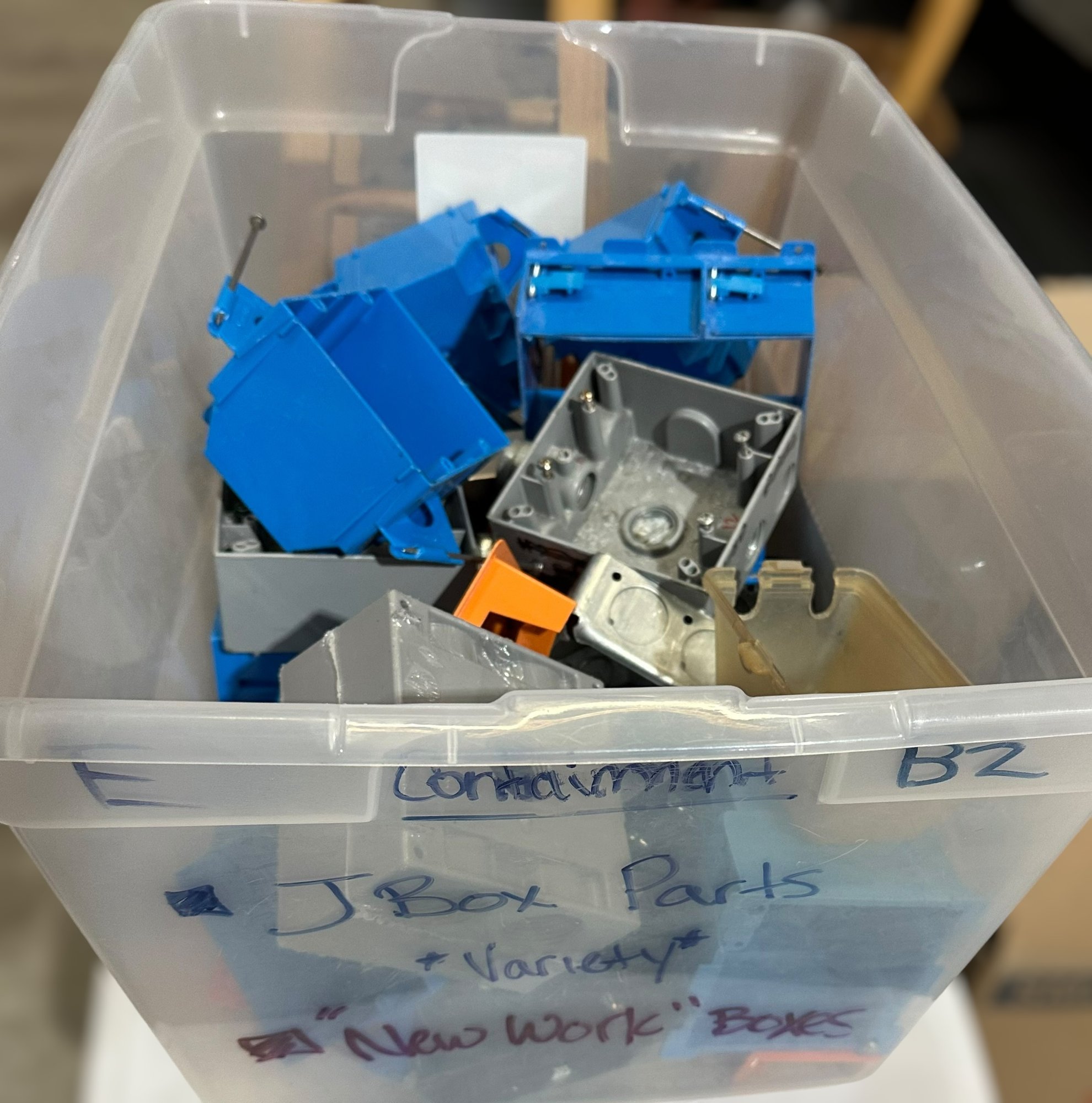 New Work Boxes And Various Jbox Parts #11959 | Auctionninja.com