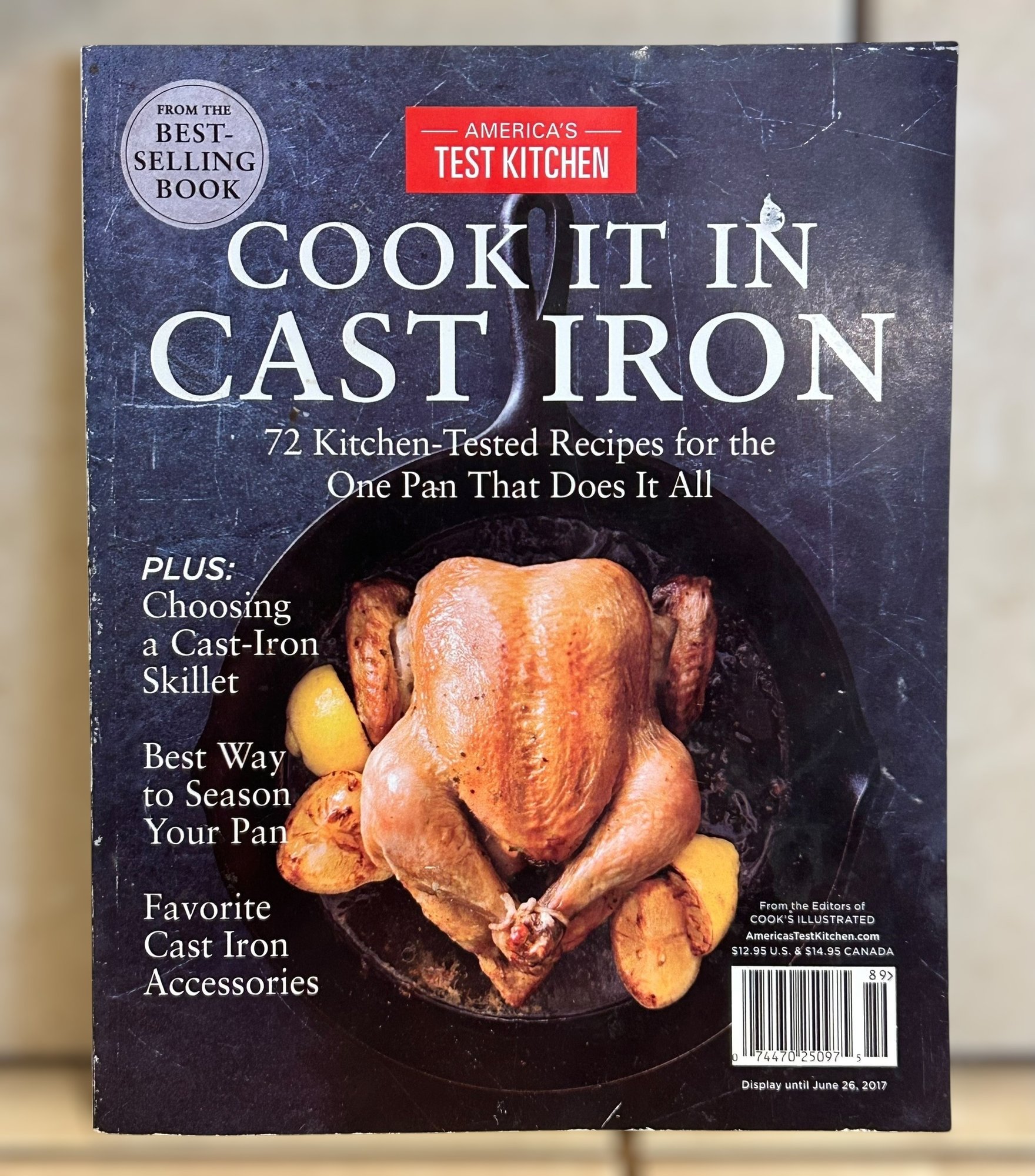 Large Cast Iron Pan Set W/ Cook Book - Set Of 7 #23829 | Auctionninja.com