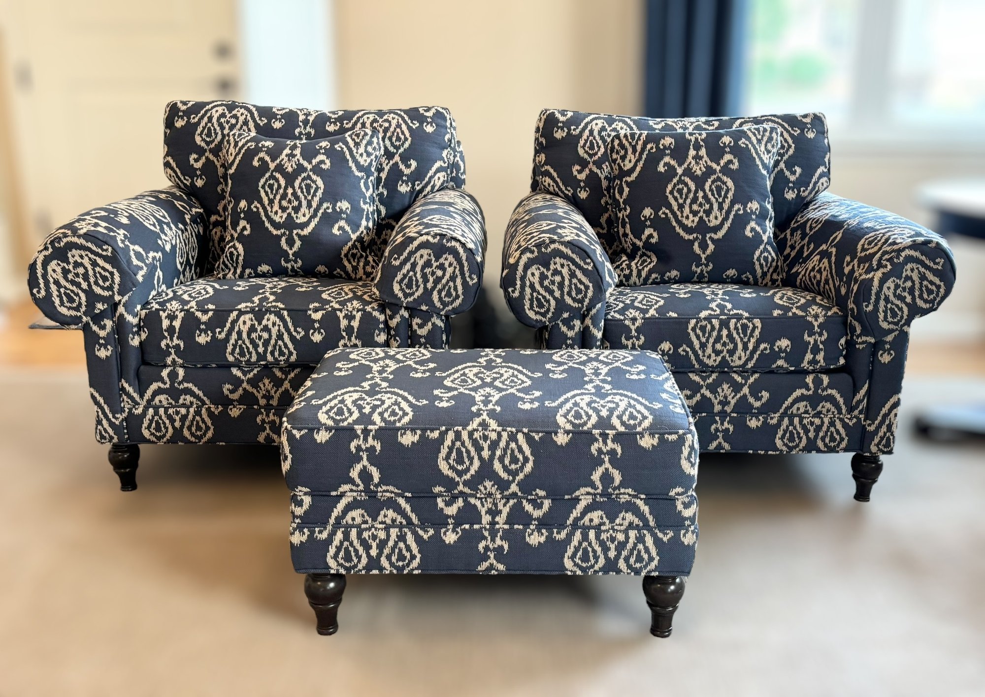 Gorgeous Ethan Allen Blue & White Accent Armchairs W/ One Ottoman ...