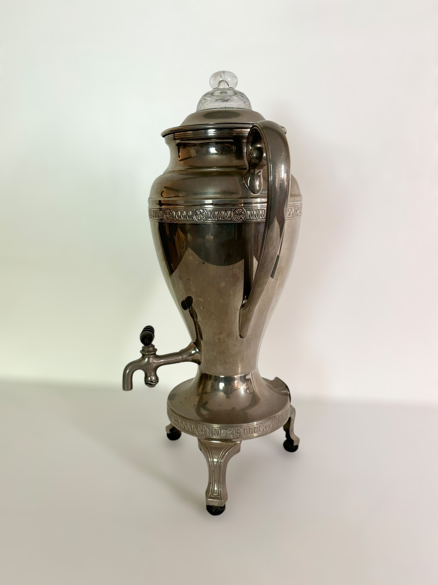 Universal Landers, Frary & Clark Silver Plated Coffee Pot Urn W/ Spout ...
