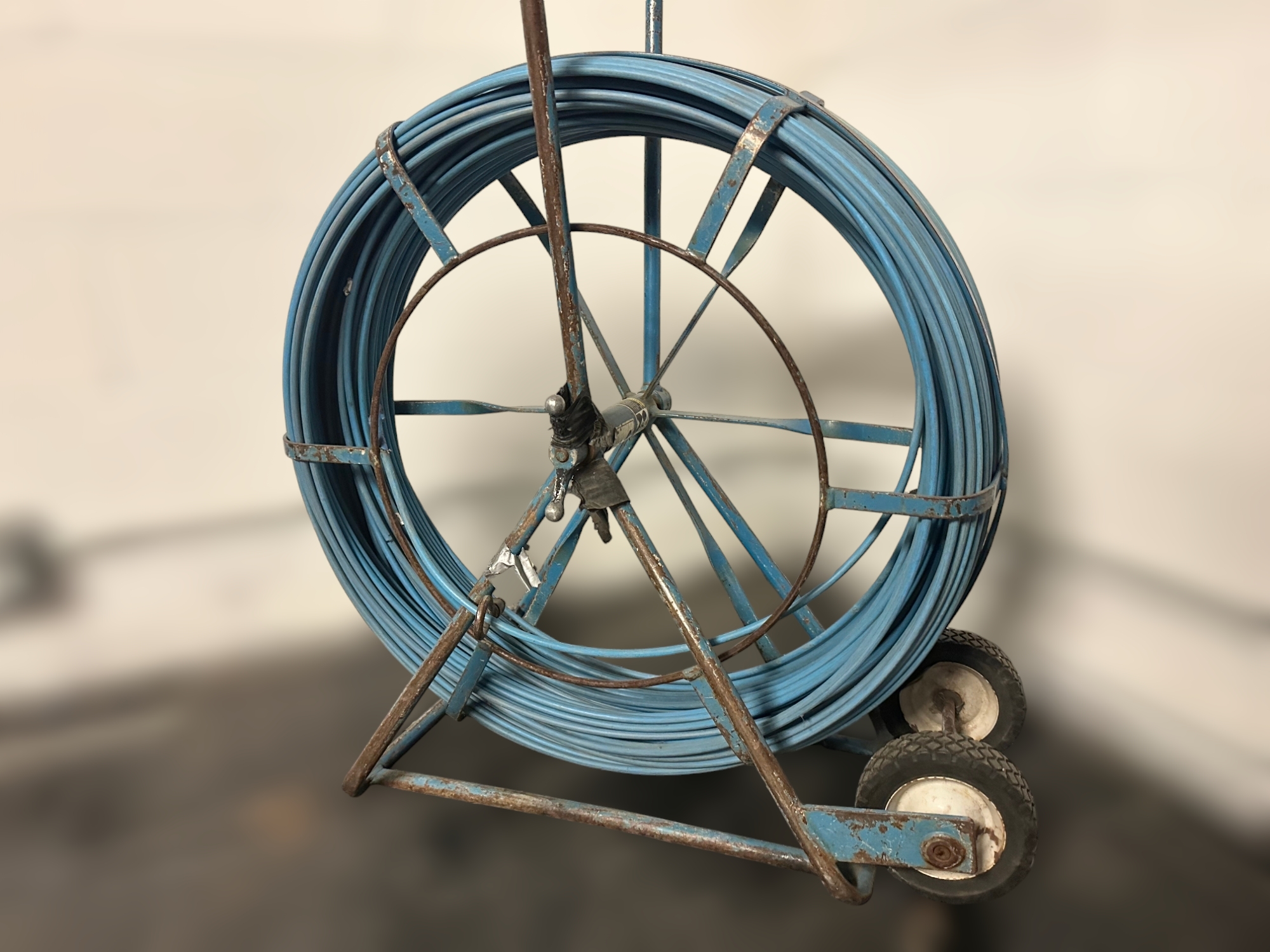 Vintage Fiberglass Duct Rod Wire Cable Reel #15006 | Auctionninja.com