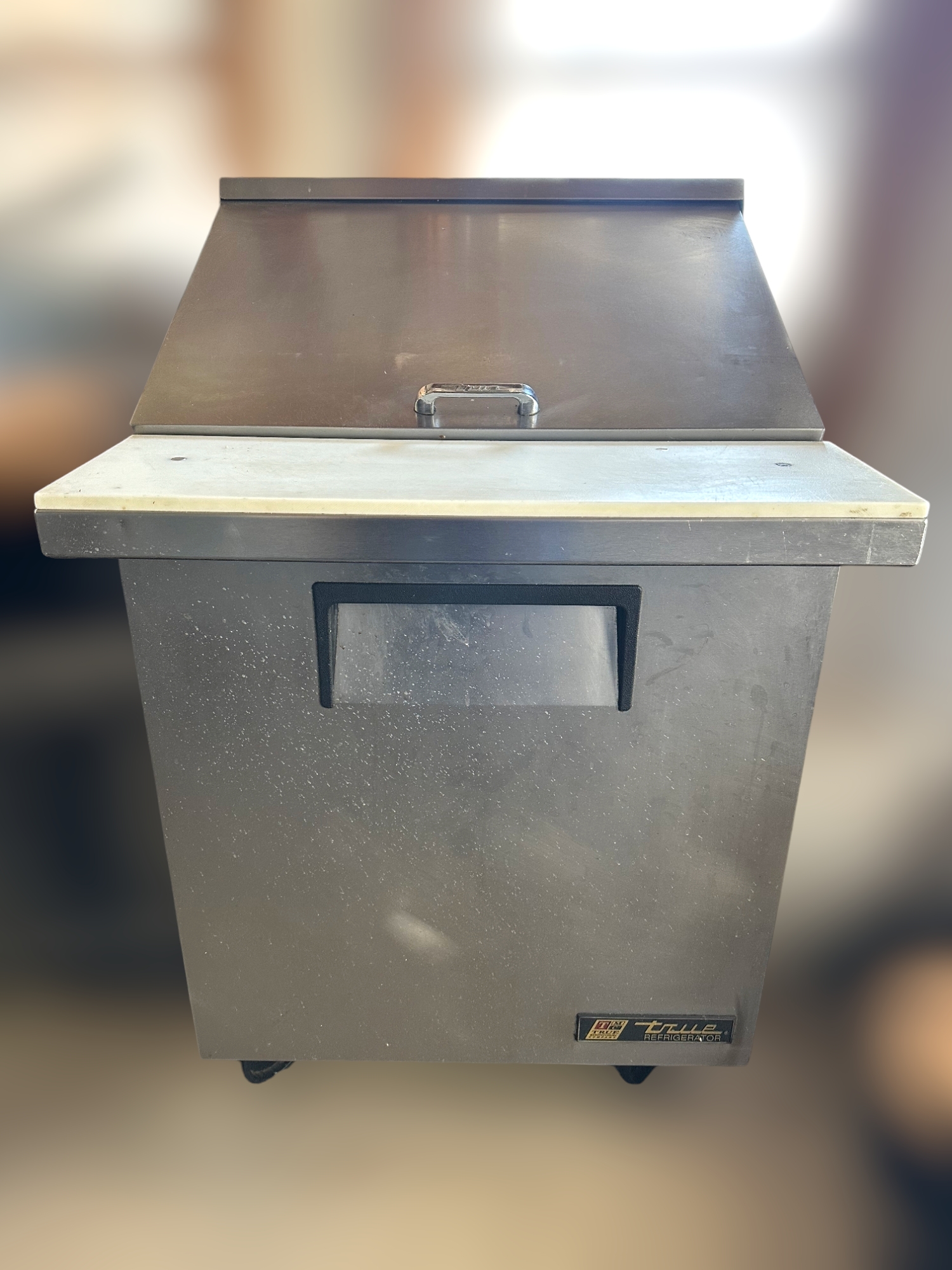 True TSSU-27-12M-B Refrigerator And Sandwich Prep Station With Single ...