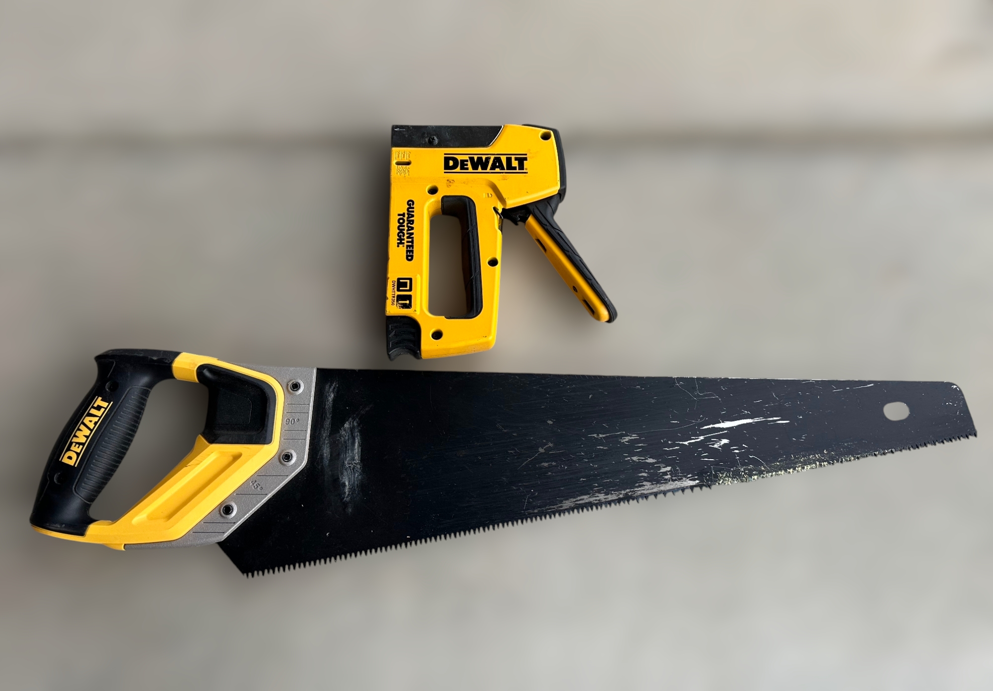 DeWalt 20"hand Saw And DeWalt Heavy Duty Staple Gun #16686 ...