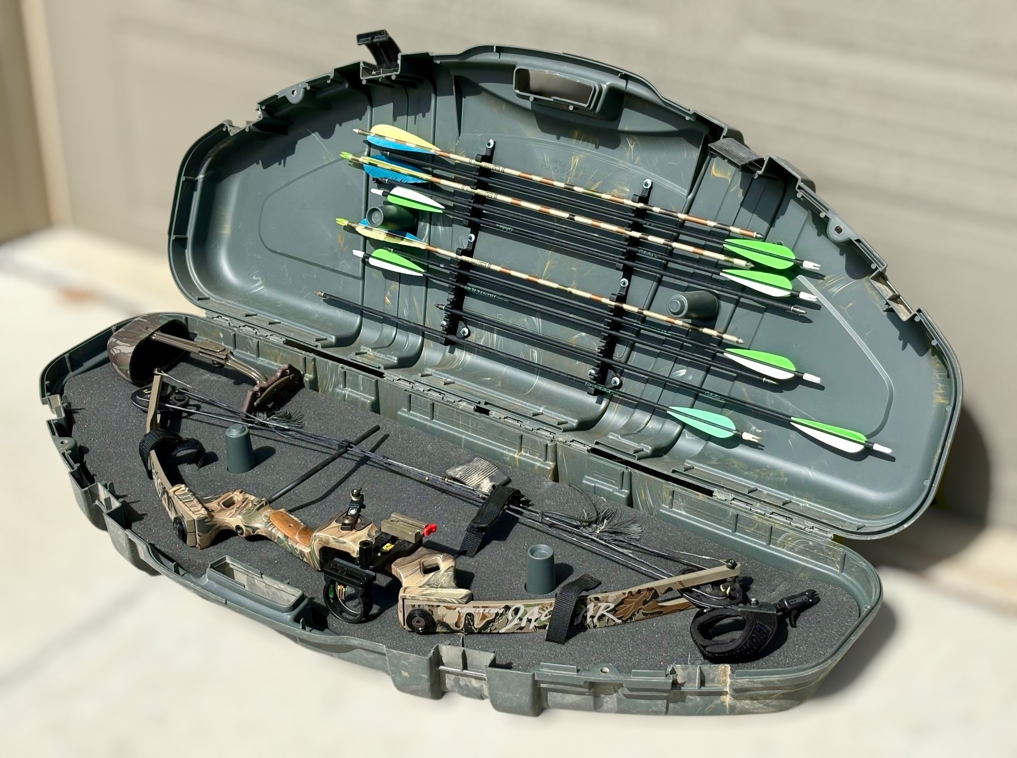 Tru Glo Tiger Tuff Camo Compound Bow And Arrows With Protective Case ...