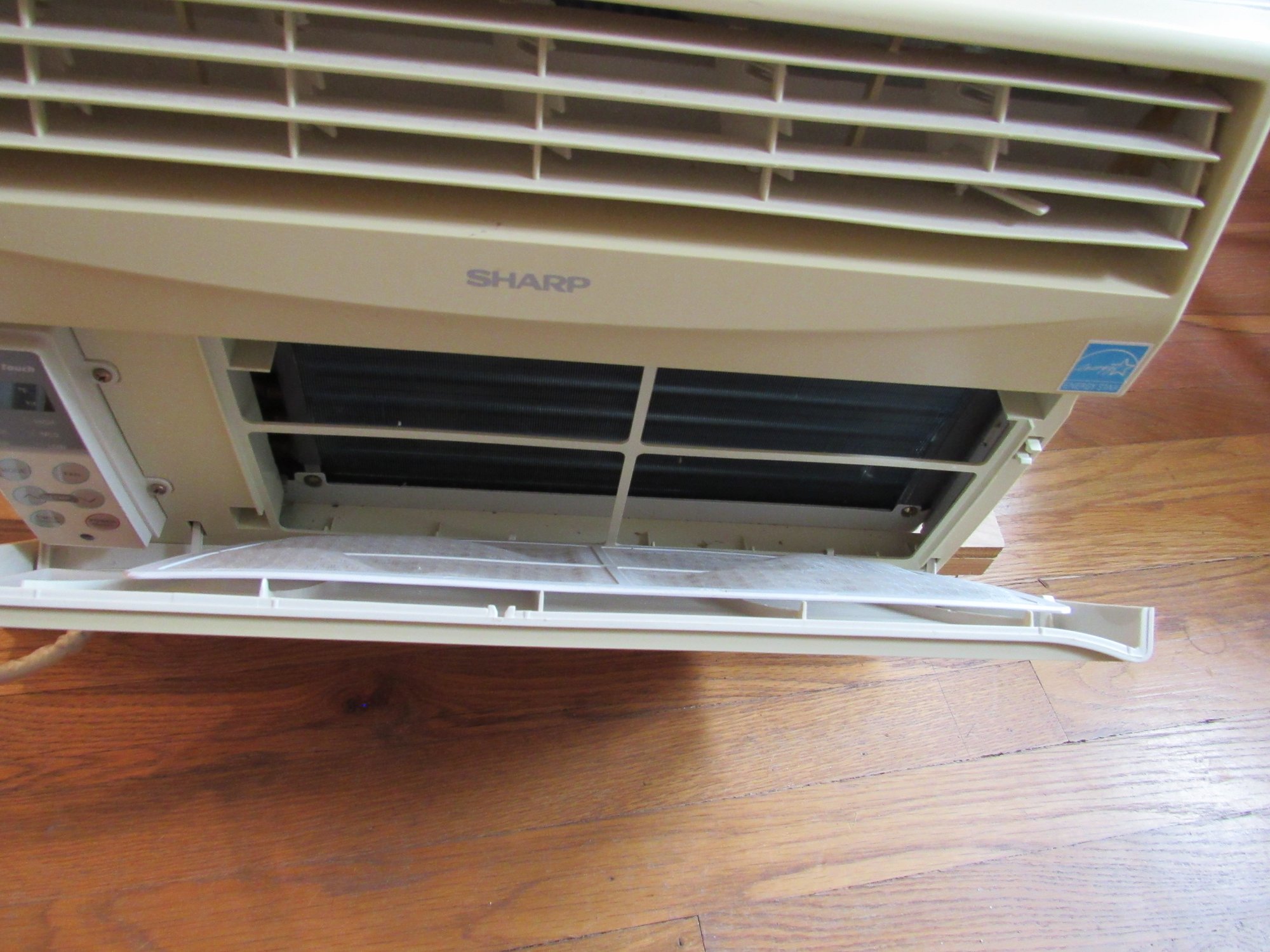 Sharp Room Air Conditioner Model Af-s60fx-a 6,000 Btu #2854 ...