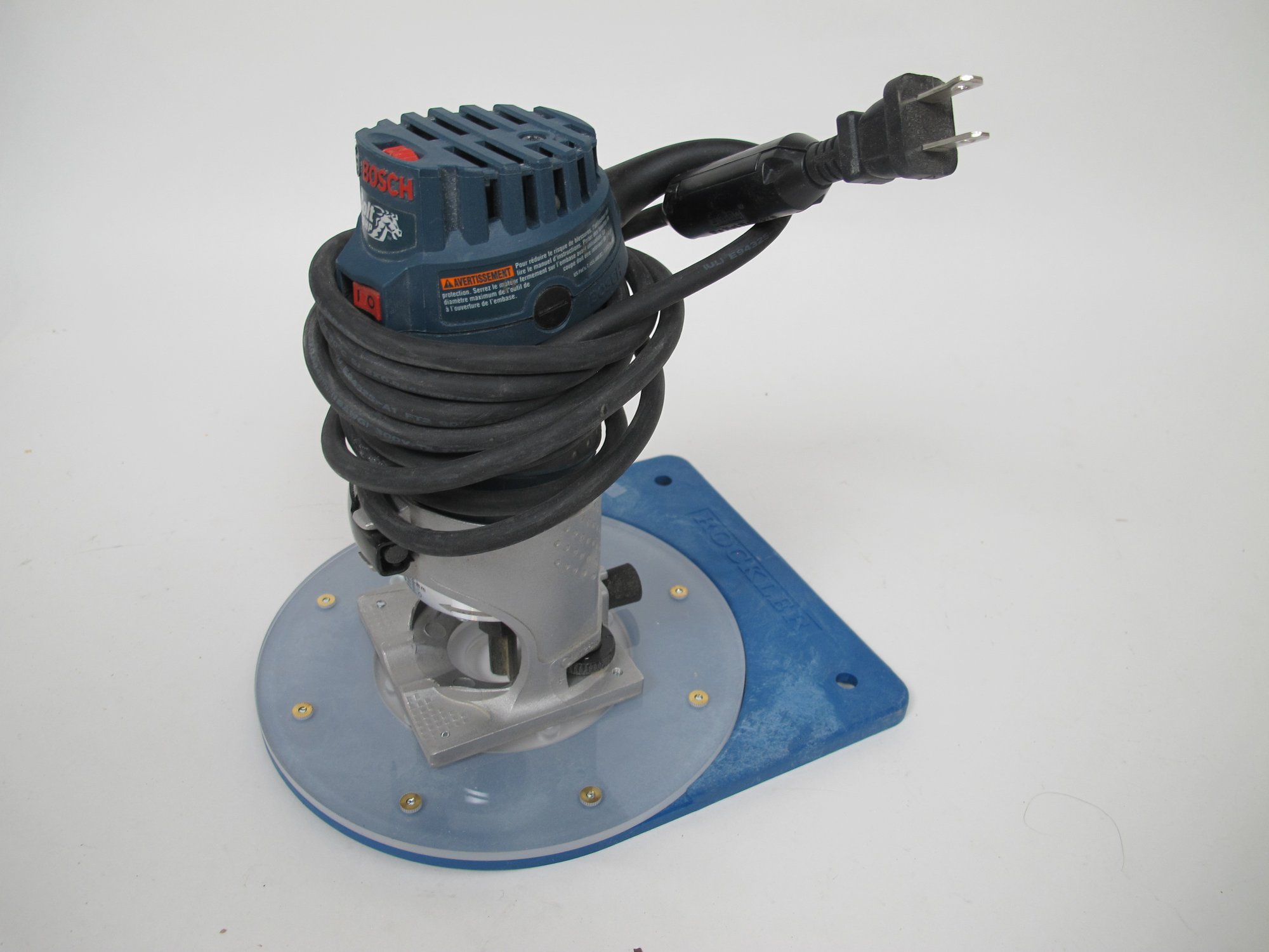 High-performance Bosch Colt Palm Router PR20EVS Paired With A Rockler ...