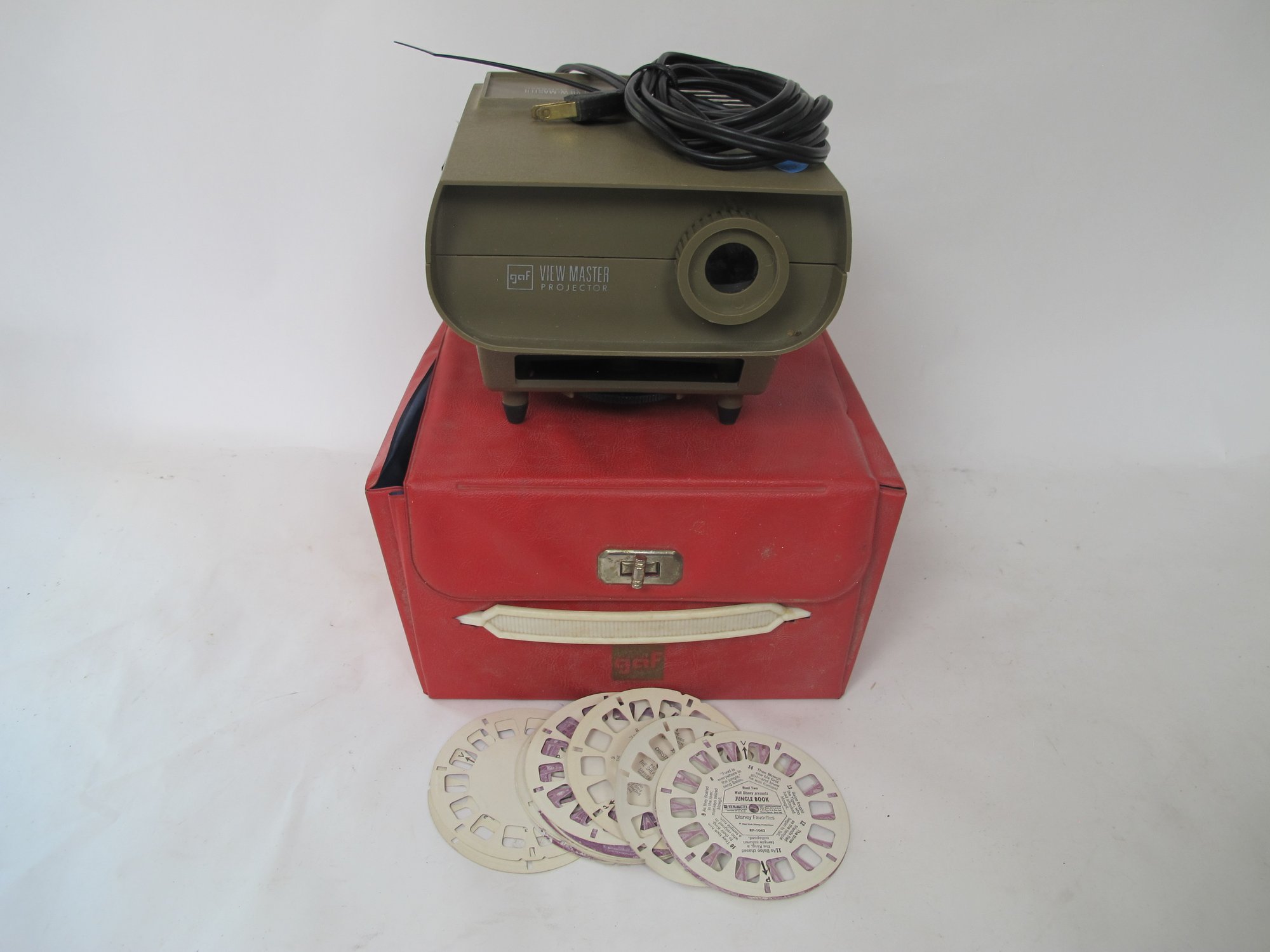 Vintage GAF View-Master 30 Standard Projector #5718 | Auctionninja.com