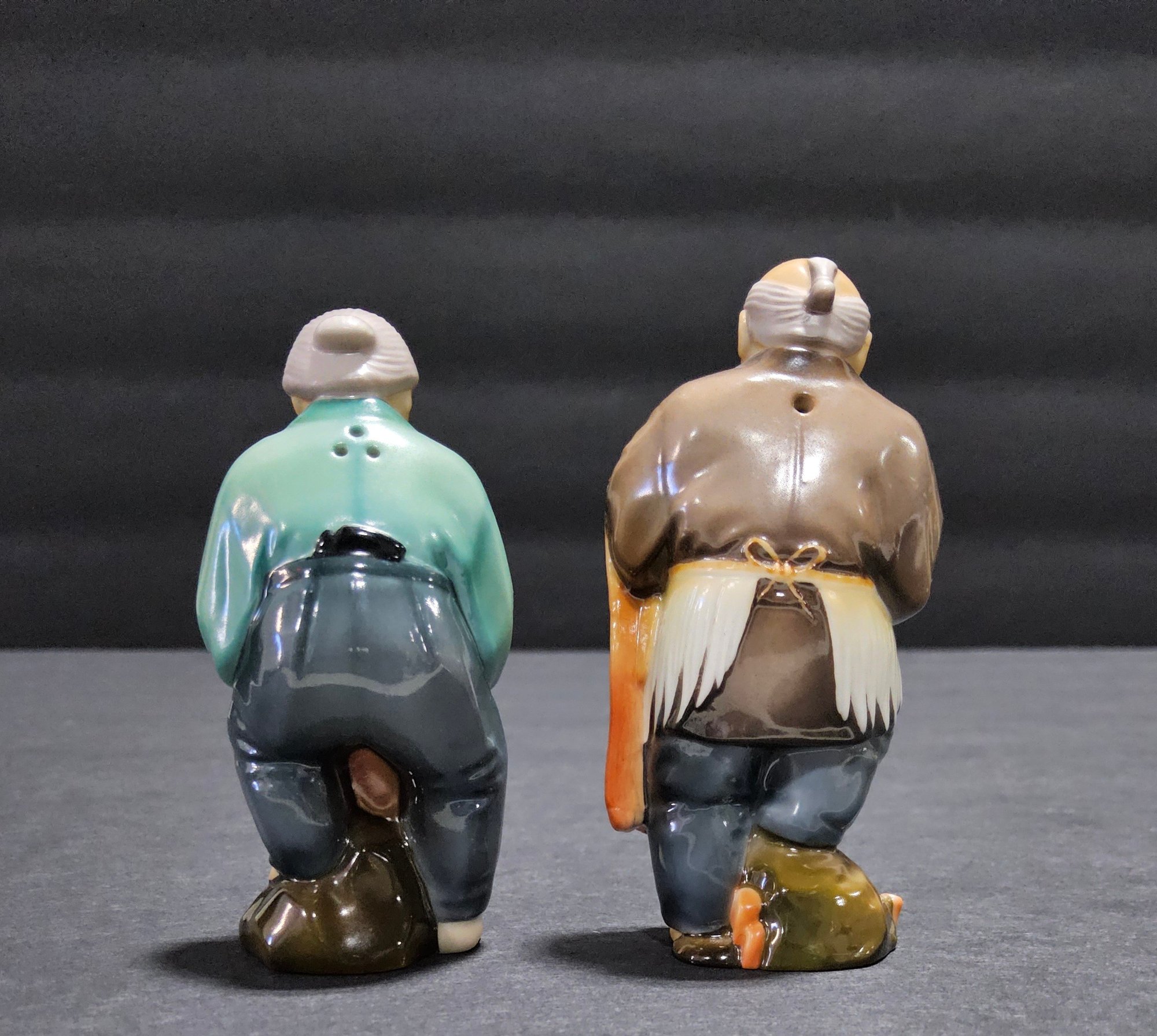(B17) Vintage Japanese Toshikane Porcelain Salt & Pepper Shakers ...