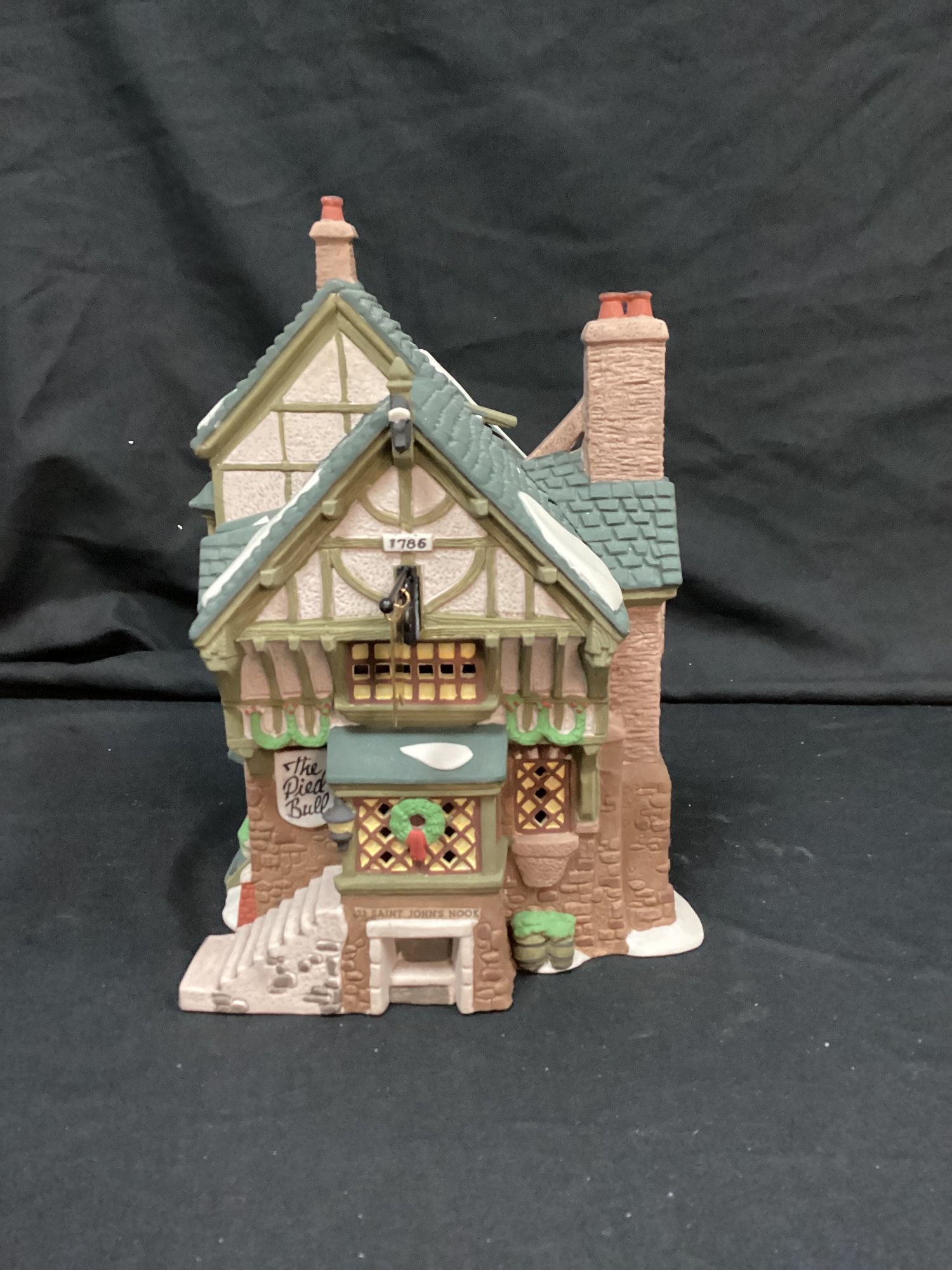 Dept. 56 Dickens Village Series "Pied Bull Inn" #3656 | Auctionninja.com