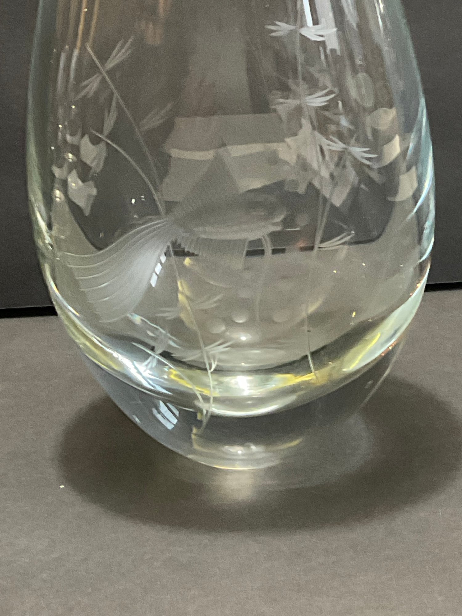 Orrerfors Crystal Vass With Etched Fish #3081 | Auctionninja.com