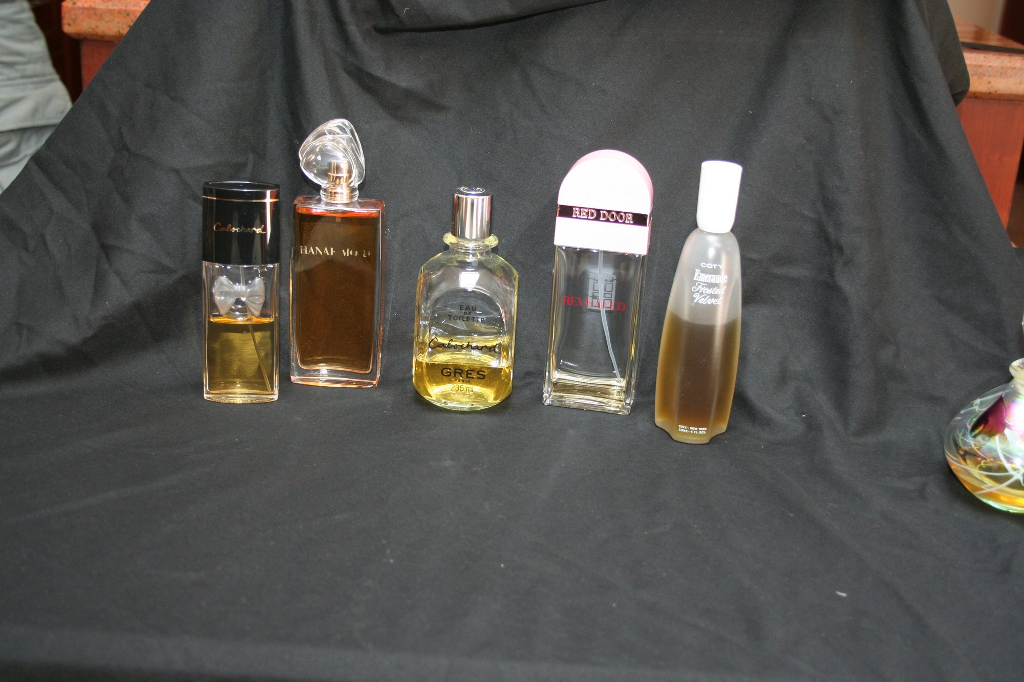 Lot Of Five (5) Partial Bottles Of Perfume #1447 | Auctionninja.com