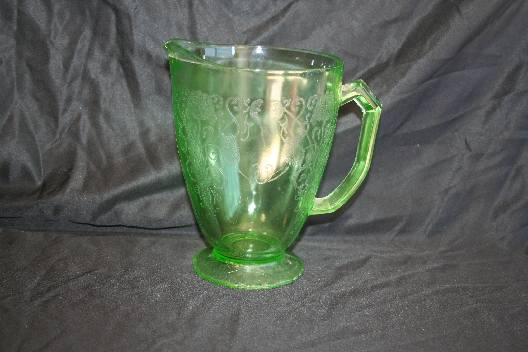 Vintage Vaseline Uranium Glass Depression Glass Large Pitcher #1624 ...