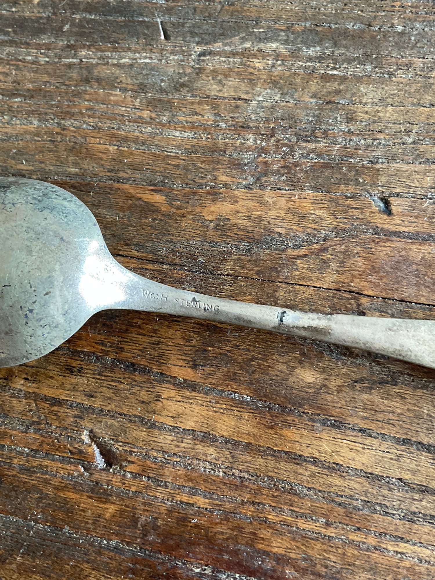 (JP030) Lot Of Six (6) Sterling Silver Spoons With Case 4.07 Troy Oz #5209 | Auctionninja.com