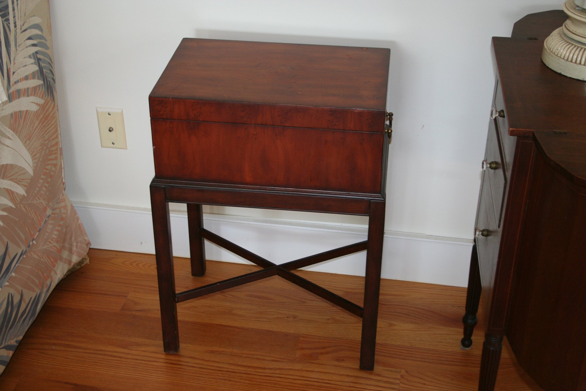 Pair (2) Of Ethan Allen Wood Fold Top Storage End Tables #1806 ...