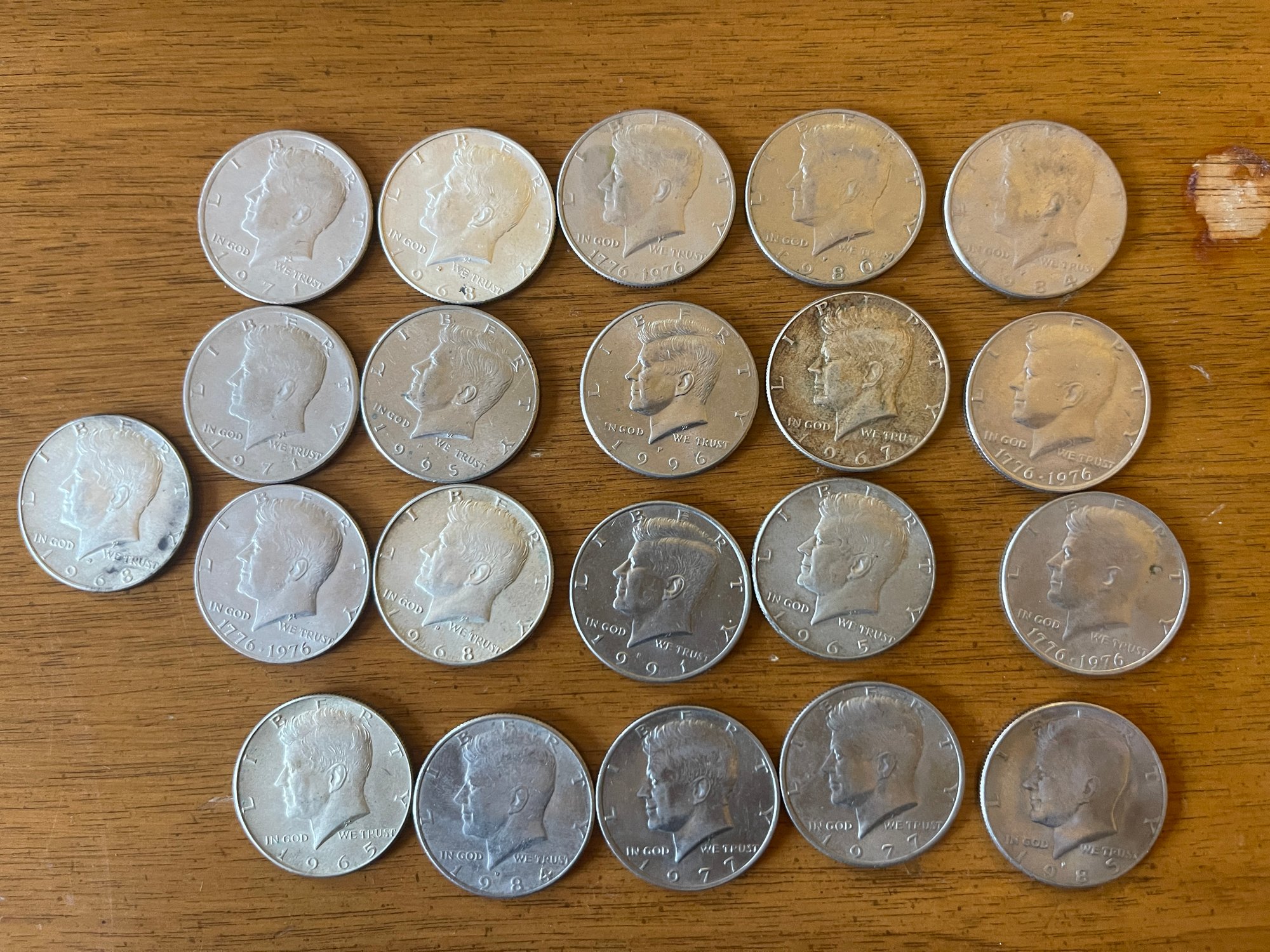 Qty 21 - Kennedy Half Dollar Coins 1971, 1968, & More Years #21681 ...