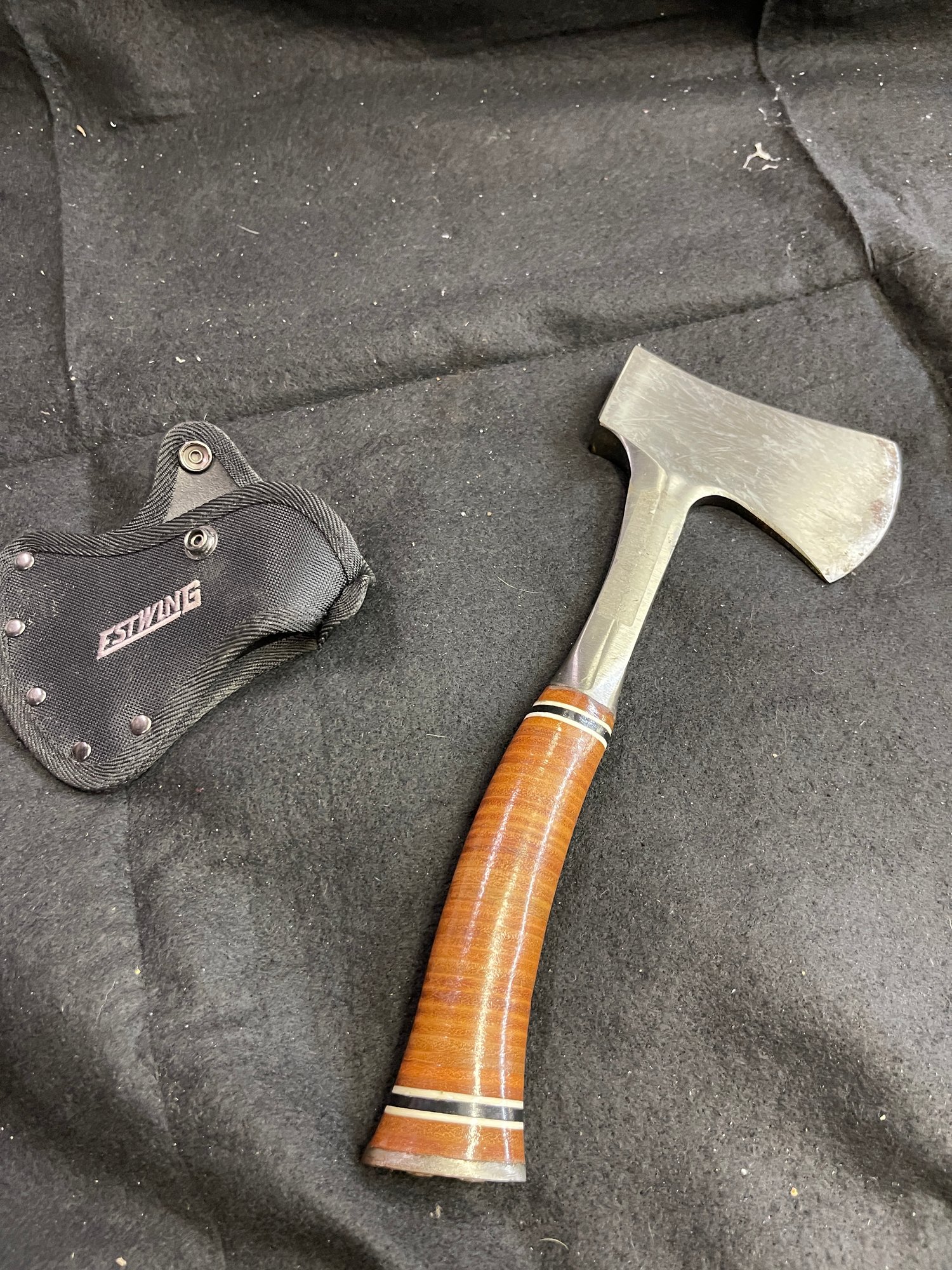 Hatchet Knife FStwing #20966 | Auctionninja.com