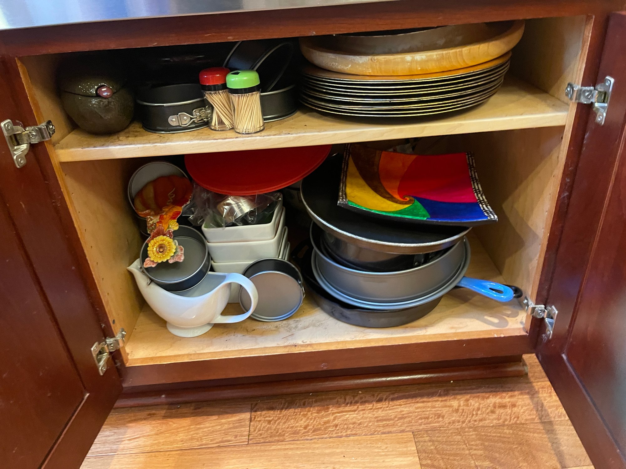Frying Pan, Platters And More #20066 | Auctionninja.com