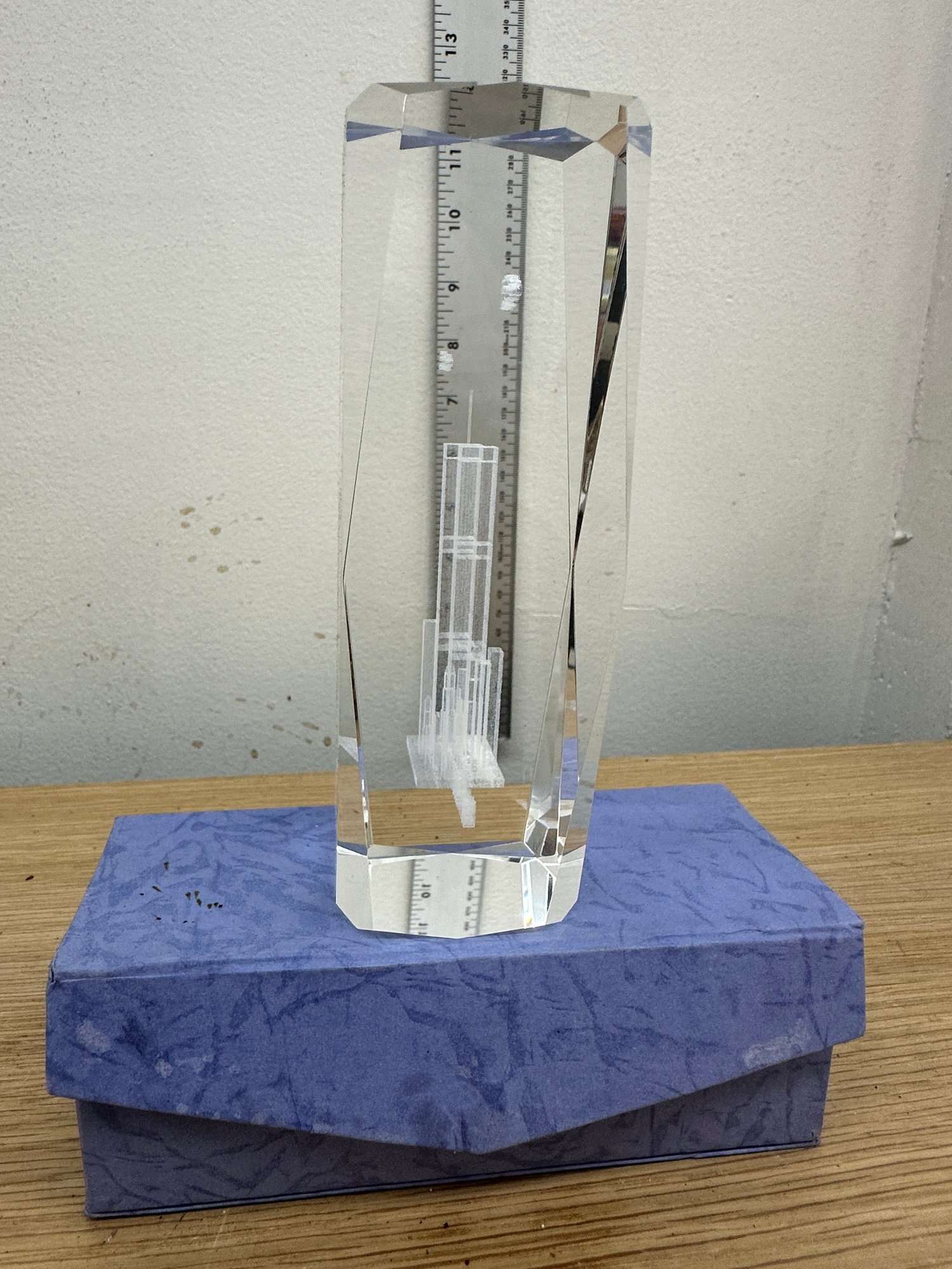 Vtg Laser Etched Crystal 3D Paperweight God Bless America NYC WTC Twin ...