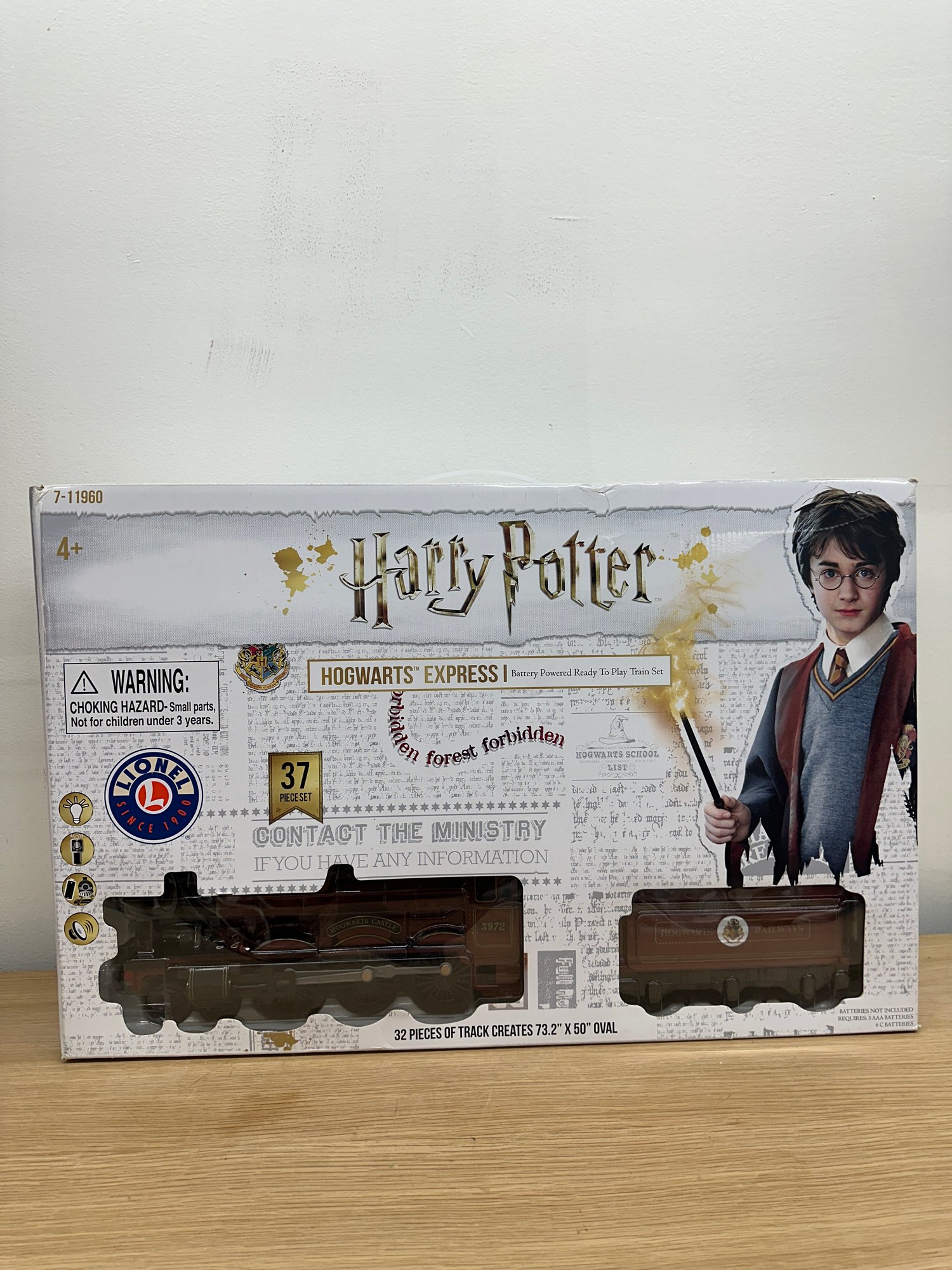 Lionel Harry Potter Hogwarts Express Battery-Powered Ready To Play ...