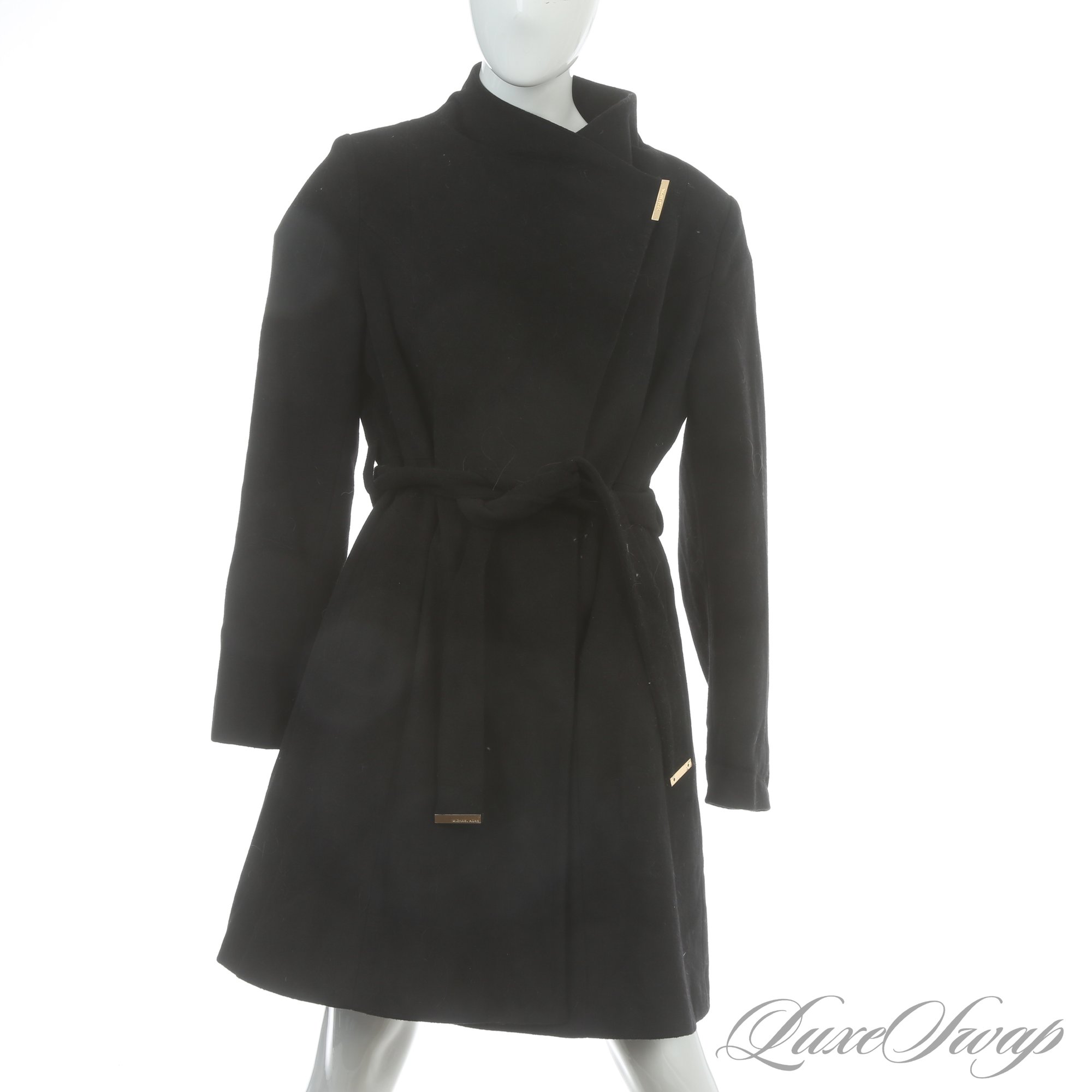 THE COLLAR IS EVERYTHING! MICHAEL KORS BLACK WINTER FLANNEL GOLD CLASP ...