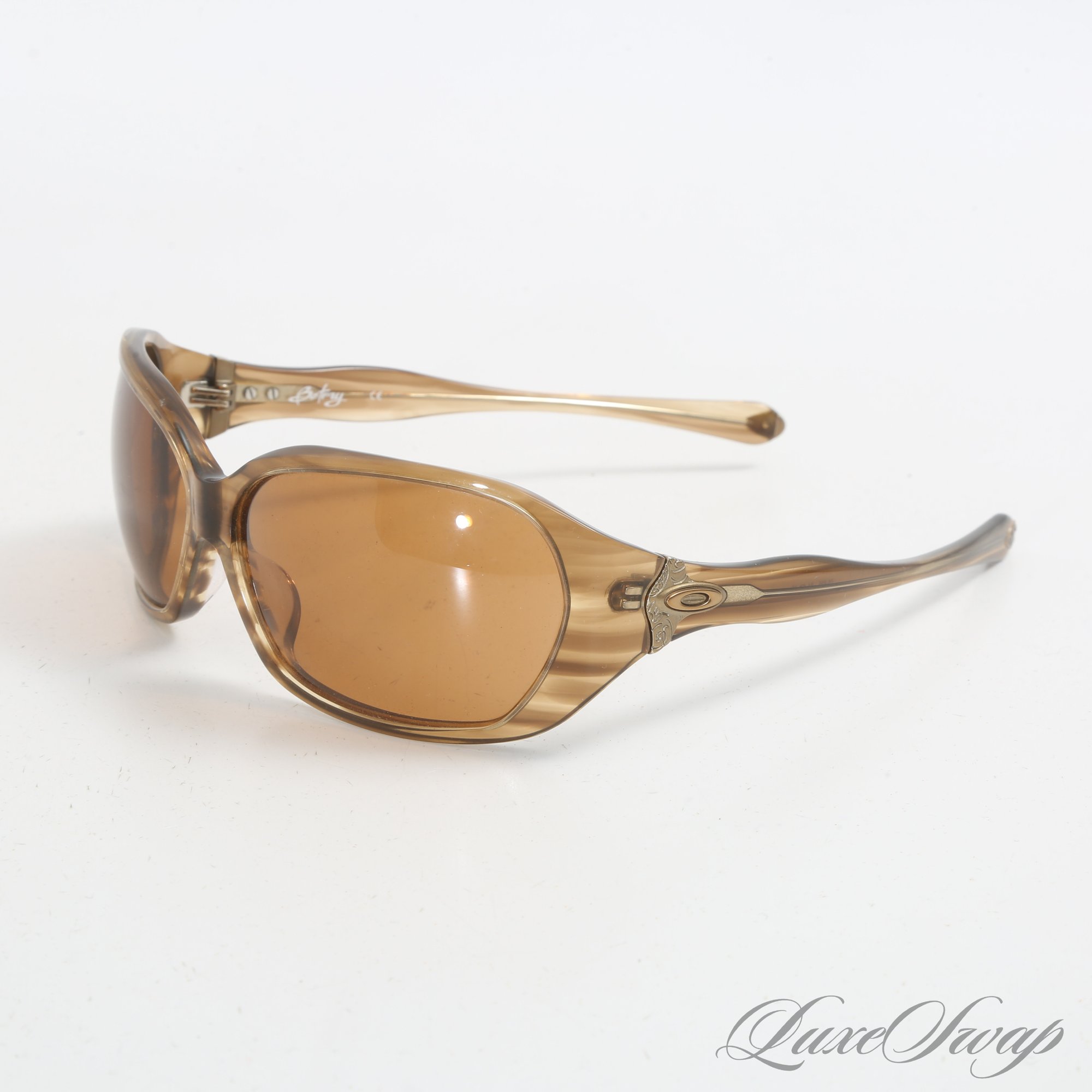 FANTASTIC AND GREAT CONDITION OAKLEY 05-895 "THE BETRAY" ROOT BEER ...
