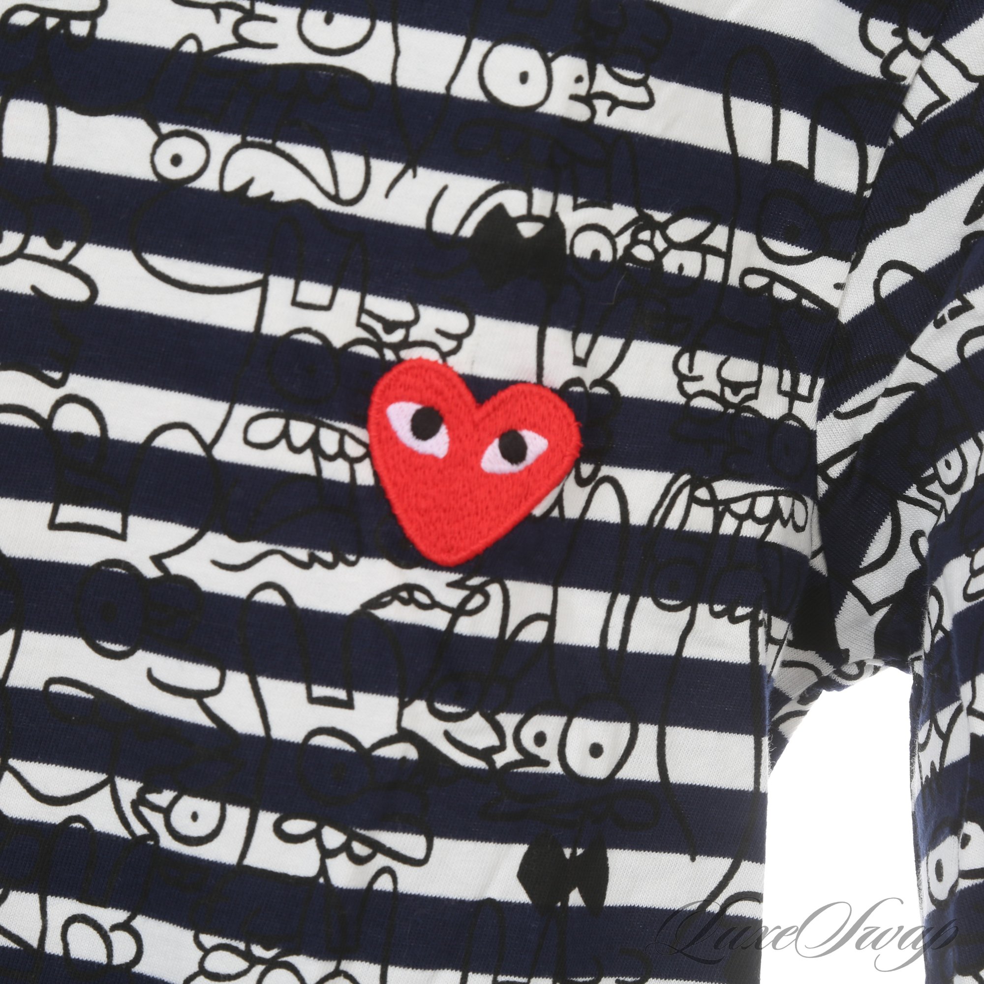 THE ONE EVERYONE WANTS! BRAND NEW W/TAGS COMME DES GARCONS PLAY NAVY ...