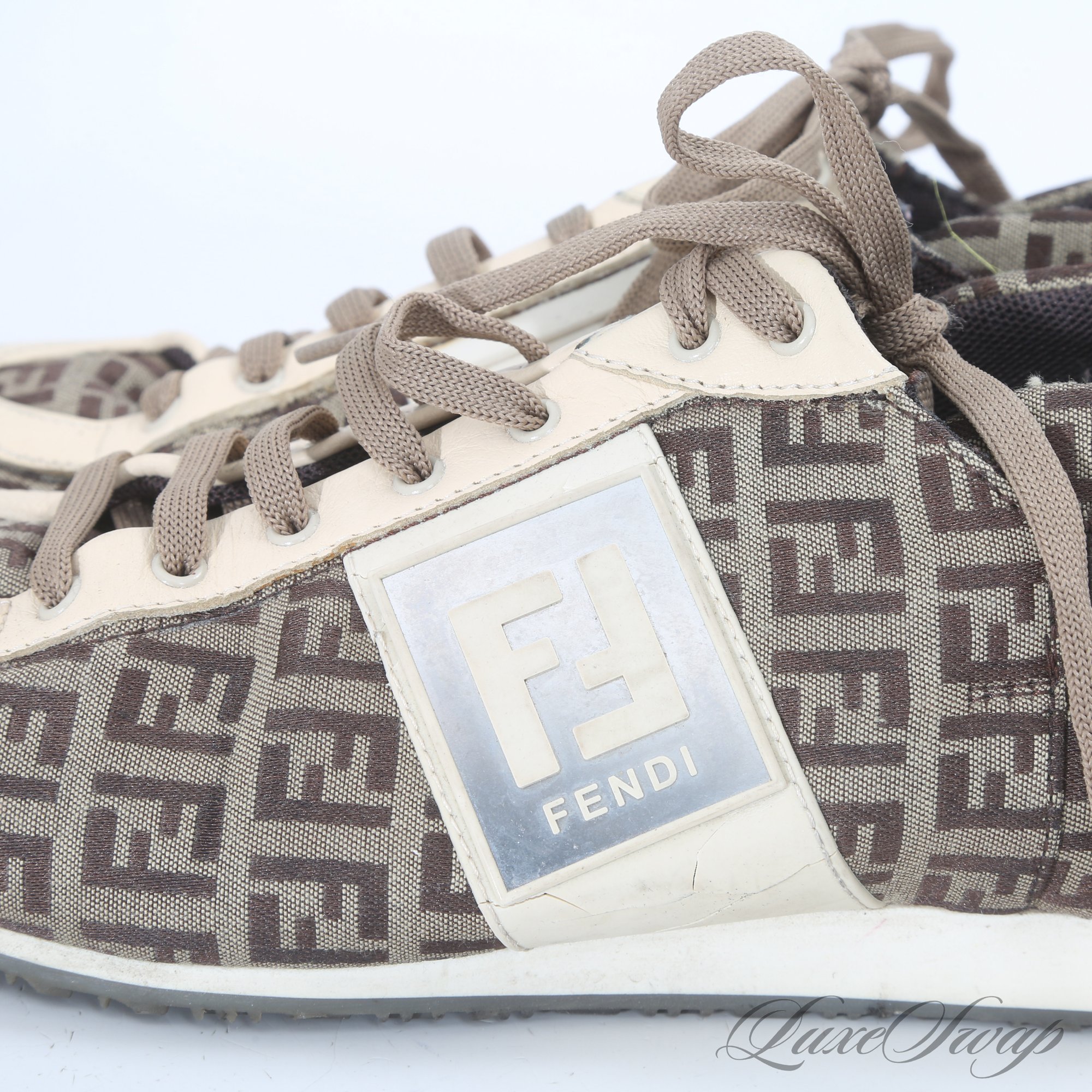 LOGOMANIA! AUTHENTIC FENDI MADE IN ITALY FF MONOGRAM ALLOVER LEATHER ...