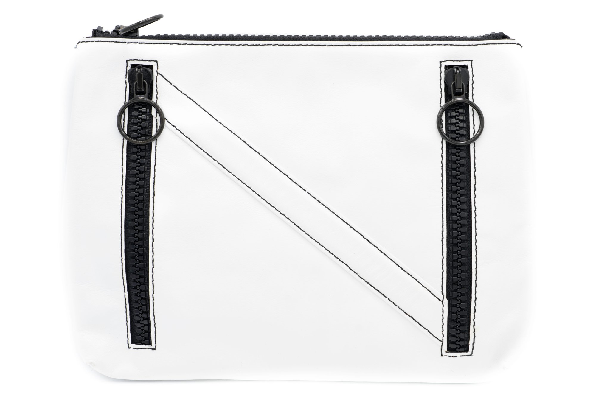 SO. COOL. NICOPANDA WHITE CLUTCH CHUNKY STATEMENT ZIPPER DESIGN #47012 ...