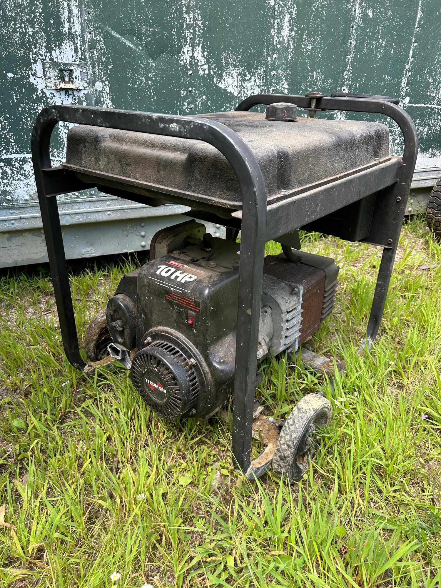 Coleman PowerMate 6250 10 Hp Generator #6075 | Auctionninja.com