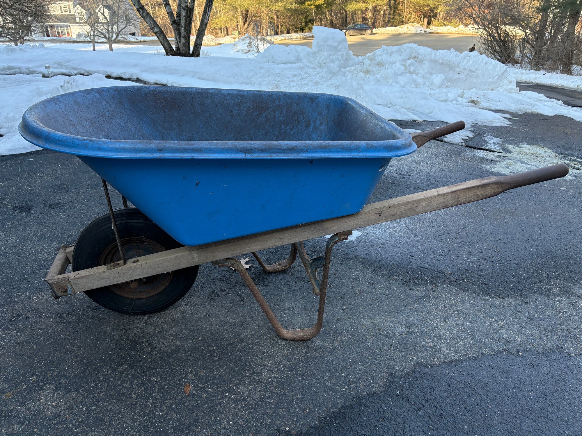 Jackson Wheelbarrow #8764 | Auctionninja.com