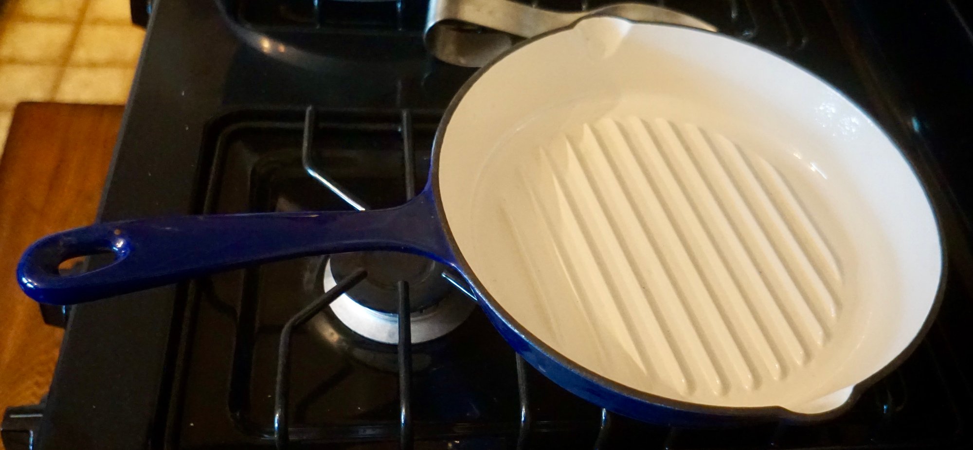 G26 Rachel Ray Enamel Fry Pan #1436676 | Auctionninja.com