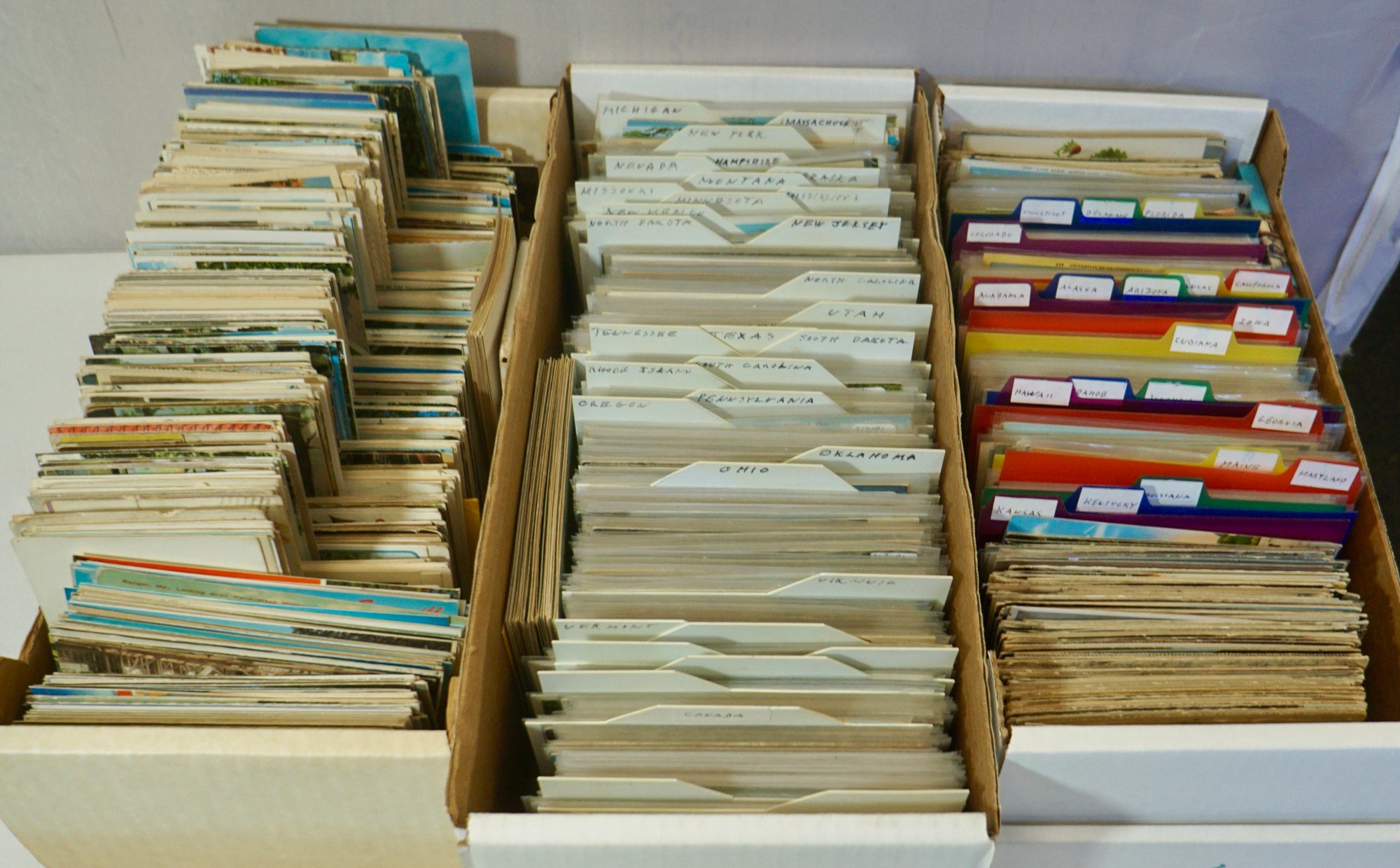 Huge Post Card Lot - Easily Over 1000! 3 Boxes And There Has To Be 400 ...