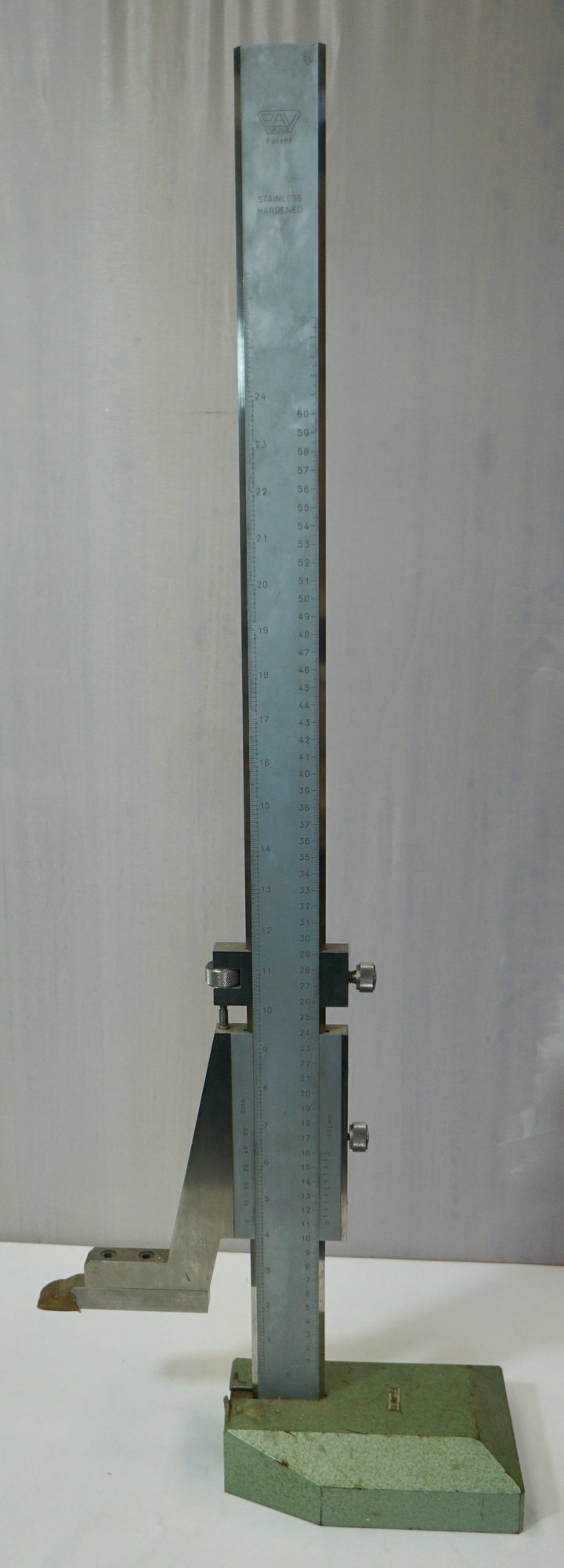 Vintage Vaduz PAV Vernier 24" Height Gauge- Made In Switzerland ...