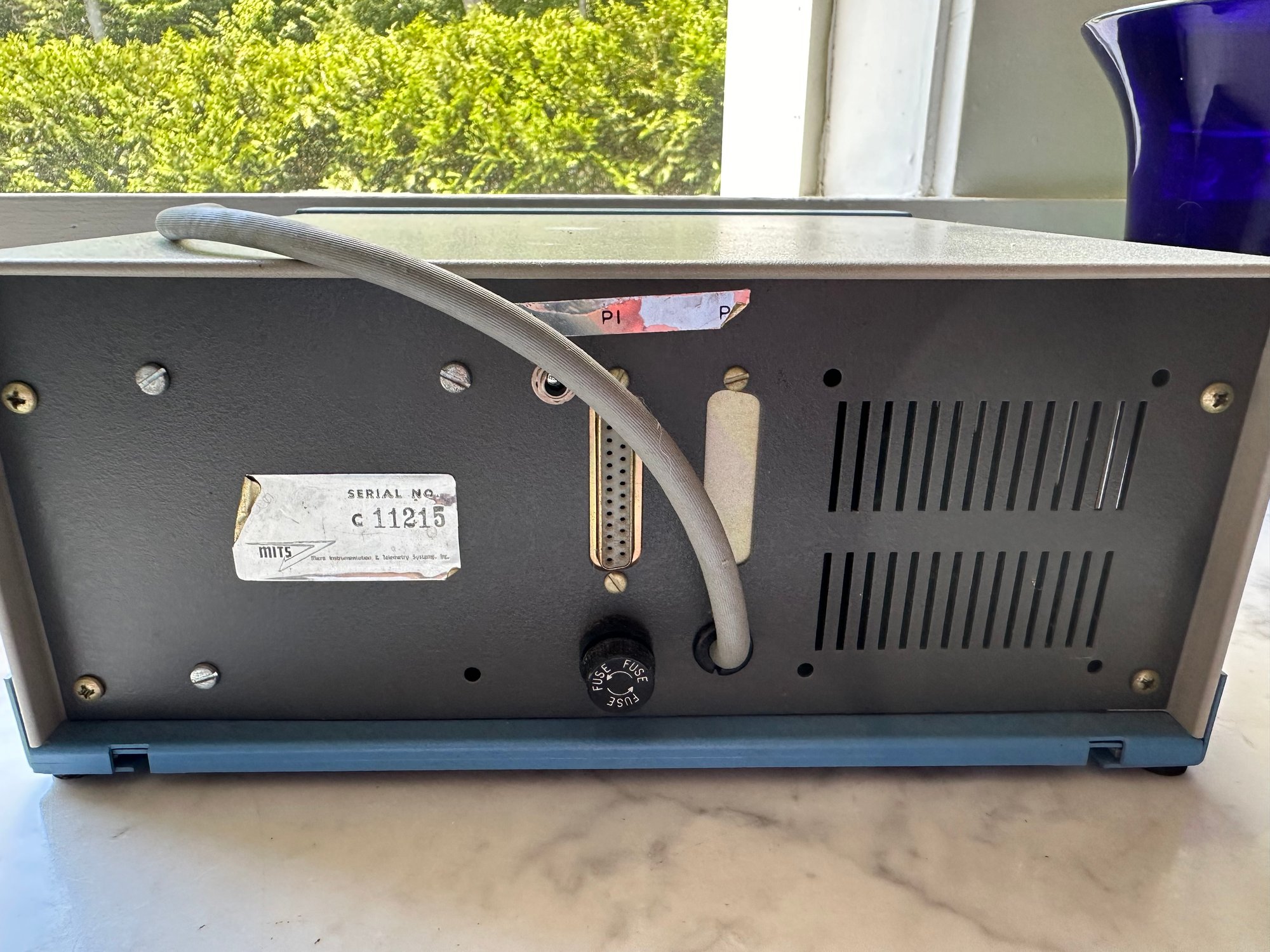 RARE MITS ALTAIR 680 With Manuals - More Pics Added #1456541 | Auctionninja.com