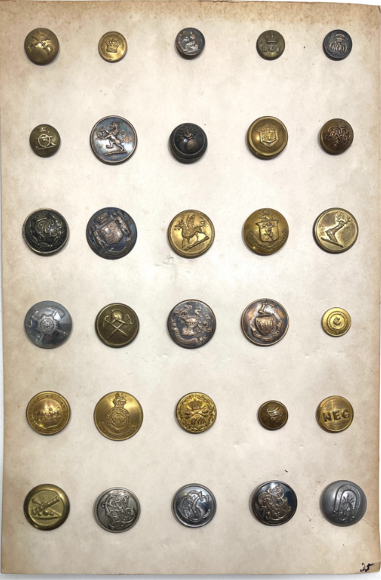 (30) VINTAGE UNIFORM BUTTONS #47468 | Auctionninja.com