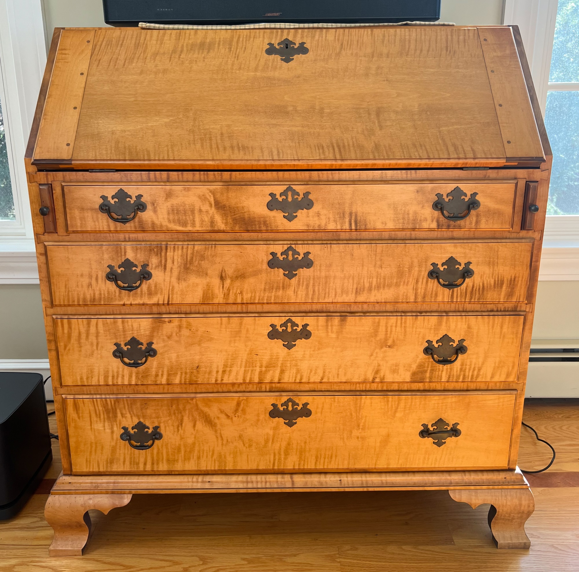 DAVID LEFORT TIGER MAPLE SLANT FRONT DESK #48532 | Auctionninja.com