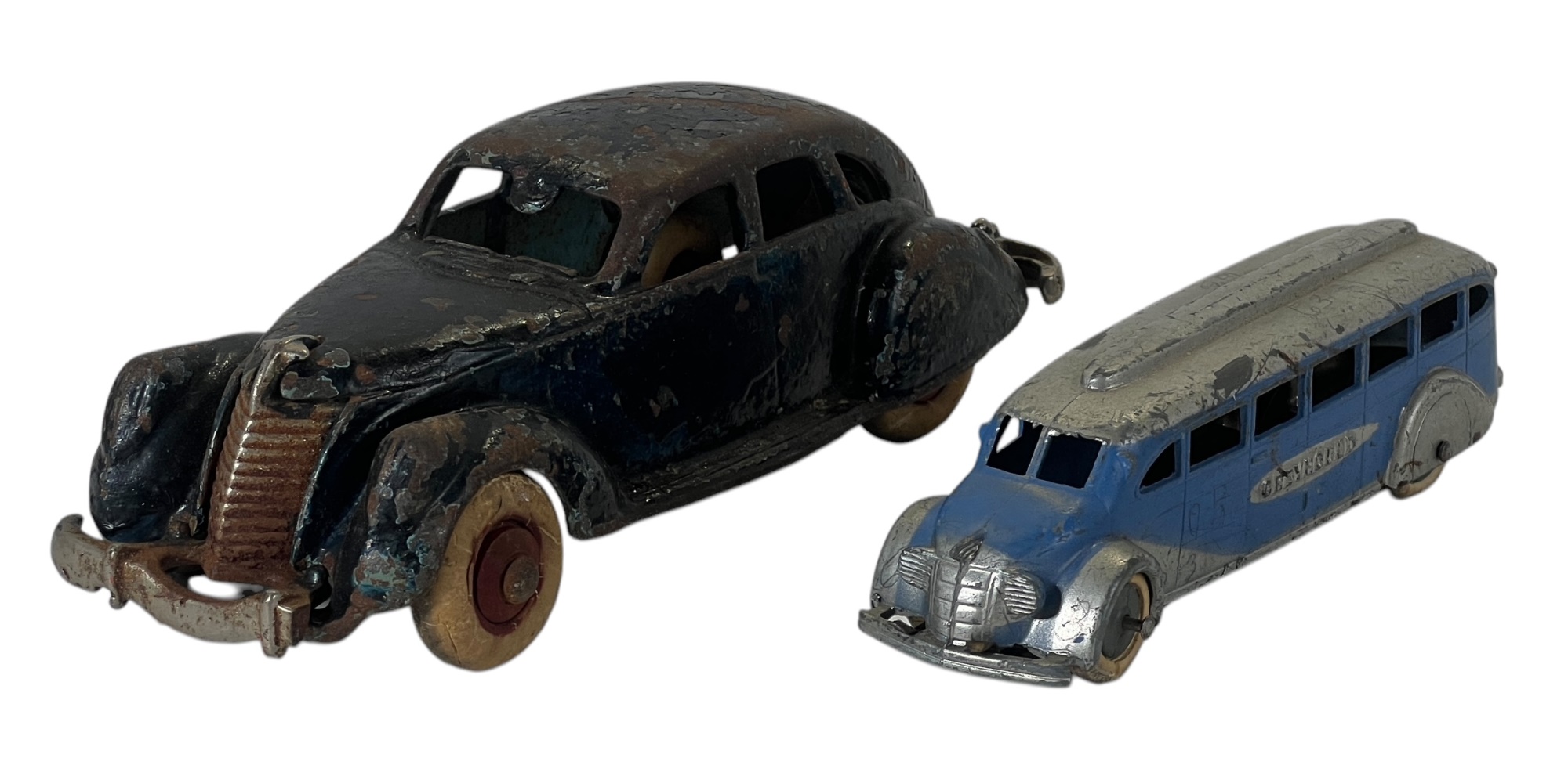 GROUP of CAST IRON TOY CARS CIRCA 1930 #52655 | Auctionninja.com